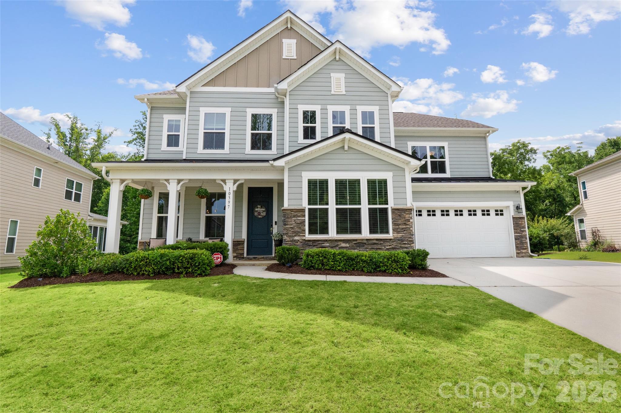 Home for sale at 10397 Paper Birch Drive, Charlotte, NC — photo 4 of 46