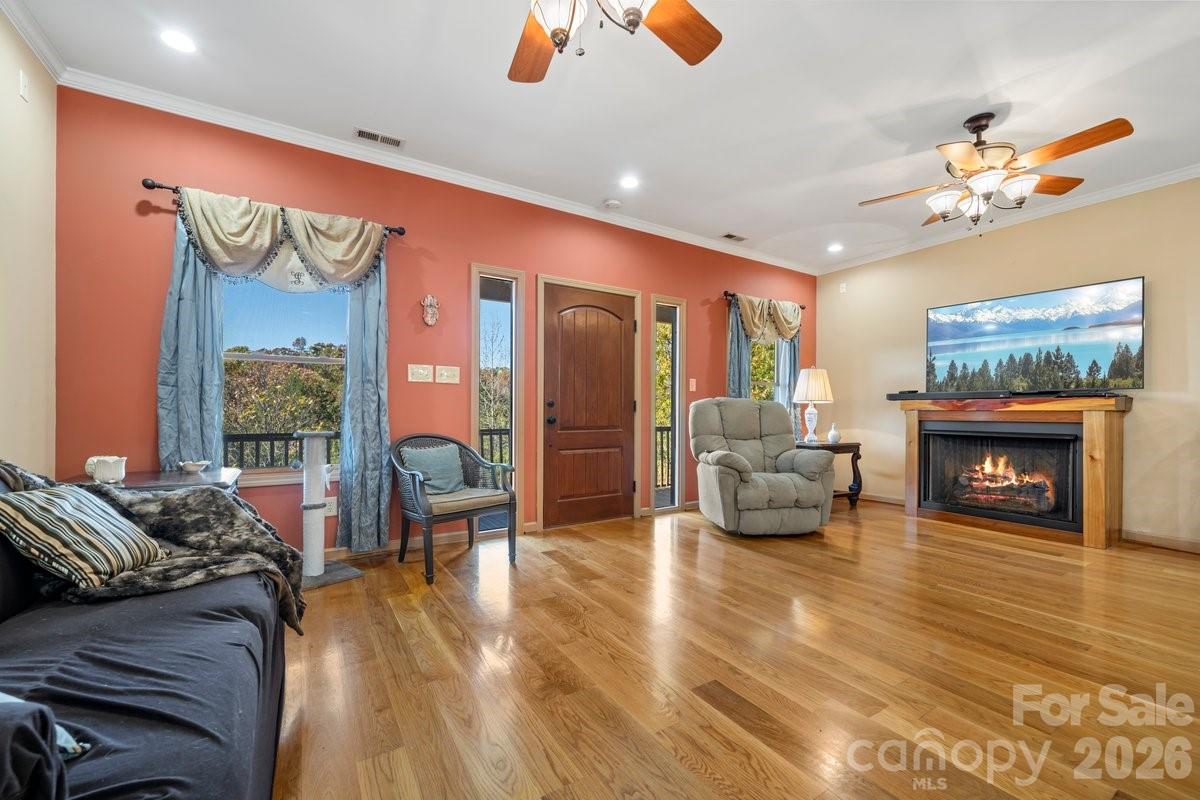 492 Starr Ridge Road, Gaffney, SC - photo 9 of 46