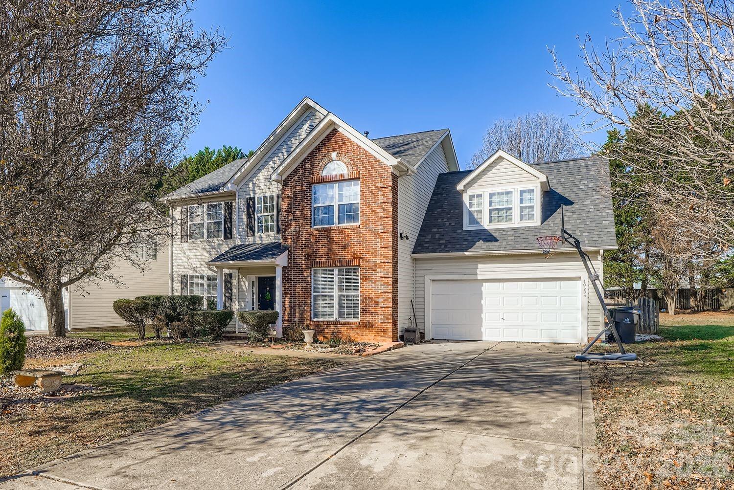 Photo 2 of 10303 Baskerville Avenue103, Charlotte, NC