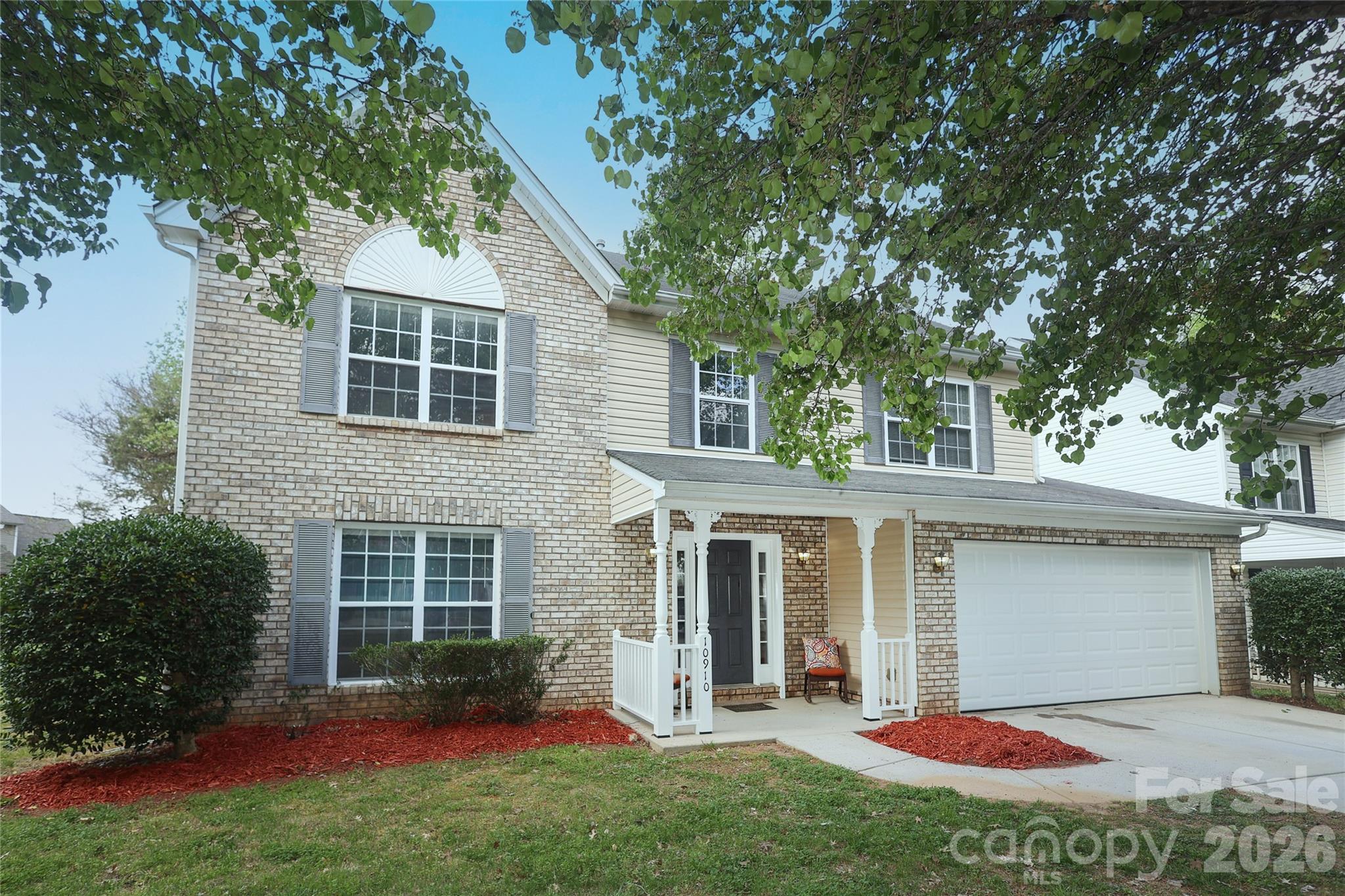 10910 Elm Bend Drive, Charlotte, NC - photo 1 of 41