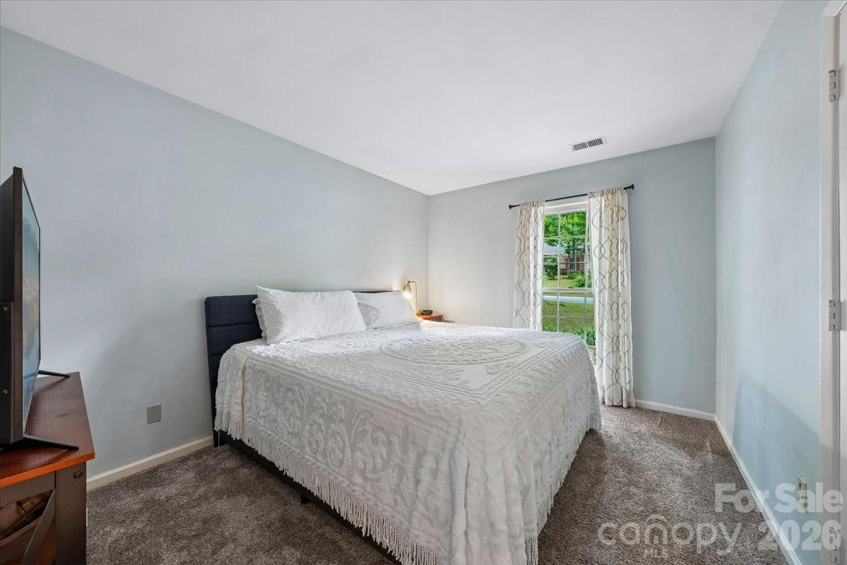 1005 Pinafore Drive, Charlotte, NC - photo 27 of 43