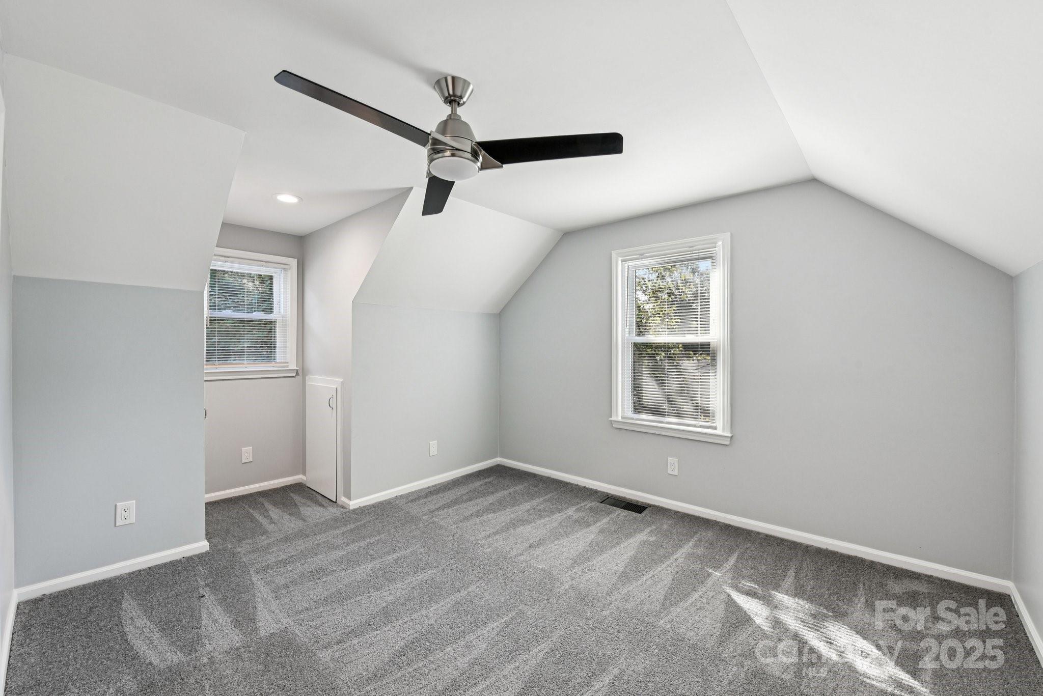 Photo 18 of 3209 Eastwood Drive, Charlotte, NC