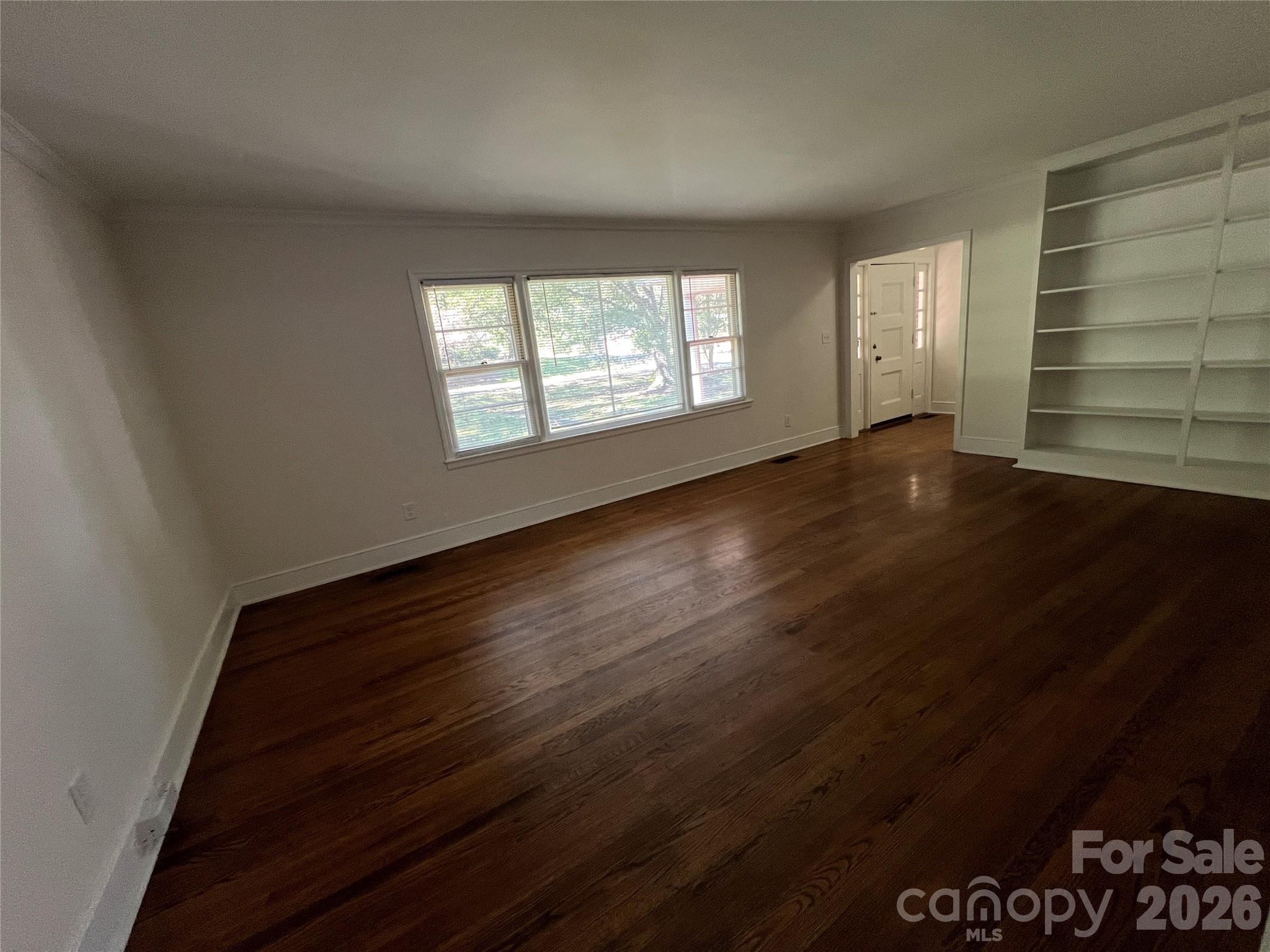 Photo 3 of 128 Woodlynn Drive, Charlotte, NC