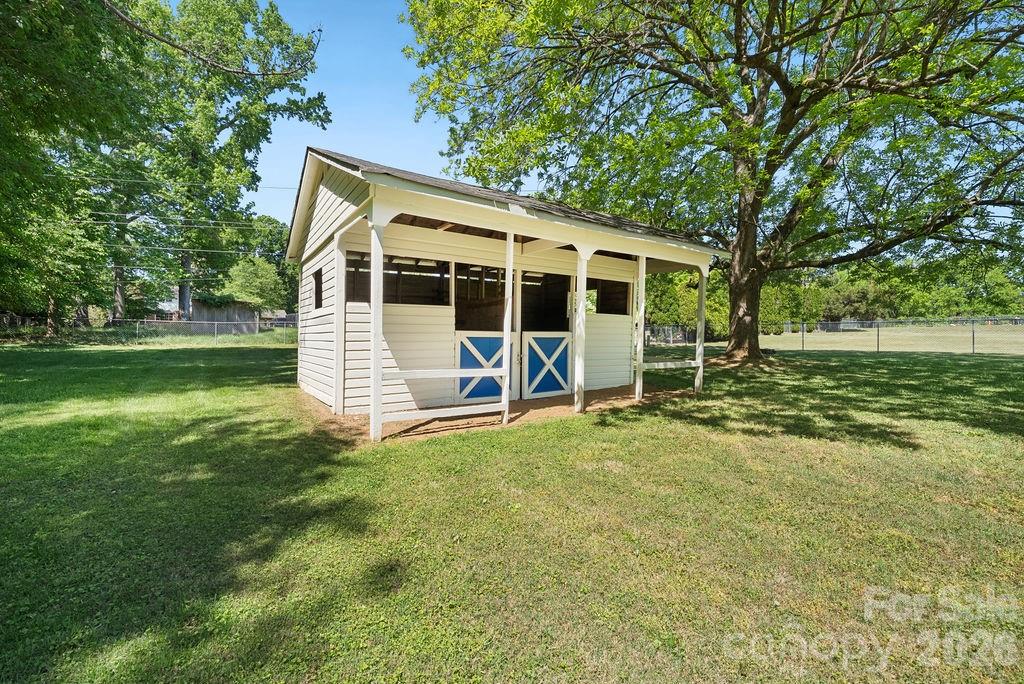 6425 Lebanon Road, Mint Hill, NC - photo 34 of 43
