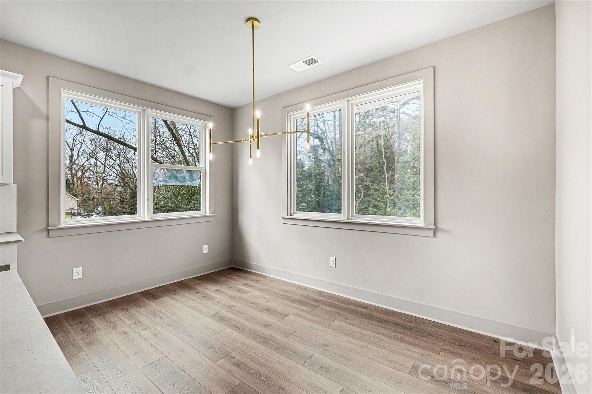 2418 Crestview Drive, Charlotte, NC - photo 18 of 41