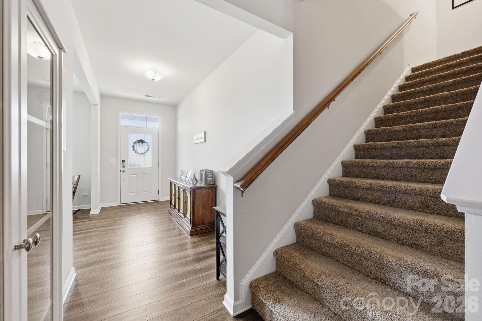 Photo 5 of 6523 Georgia Oak Road, Charlotte, NC