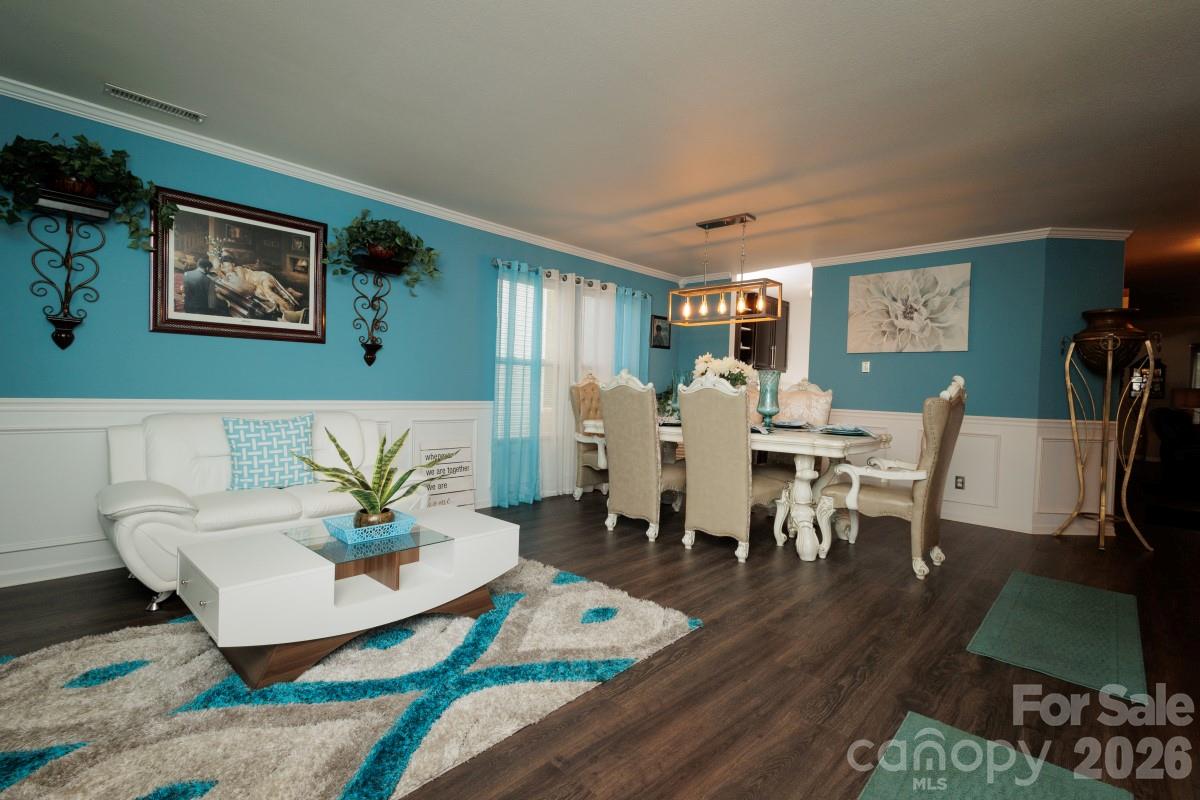 Photo 2 of 6135 Blue Ash Lane, Charlotte, NC
