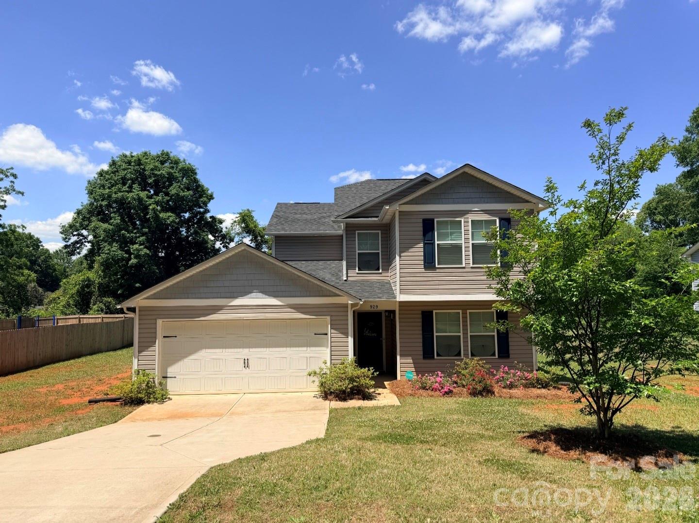 929 Grace Street, Kings Mountain, NC - photo 1 of 46