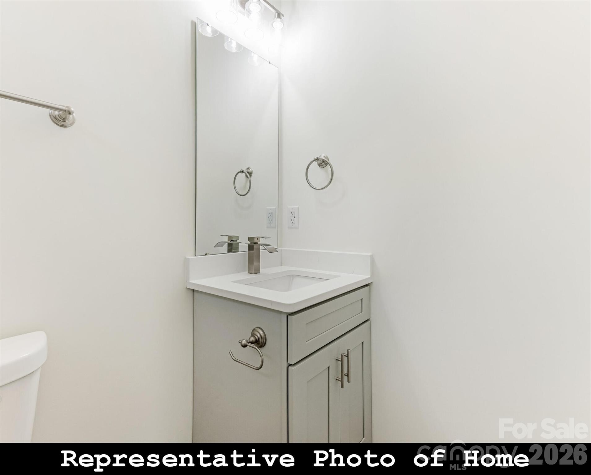 Photo 15 of 962 S Hoskins Road, Charlotte, NC