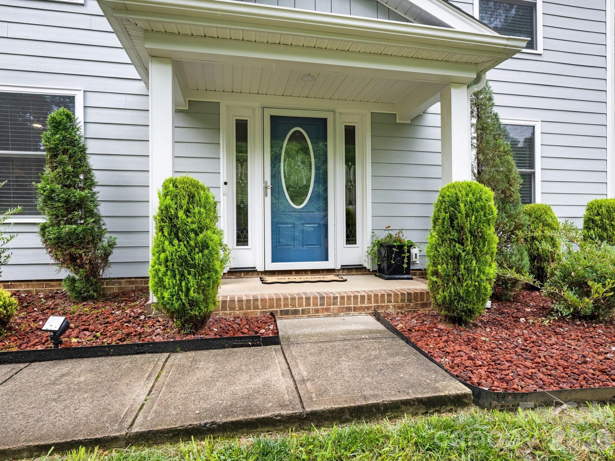 Photo 2 of 6801 Rollingridge Drive, Charlotte, NC