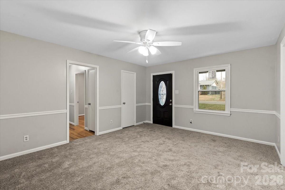 4332 Winedale Lane, Charlotte, NC - photo 6 of 16