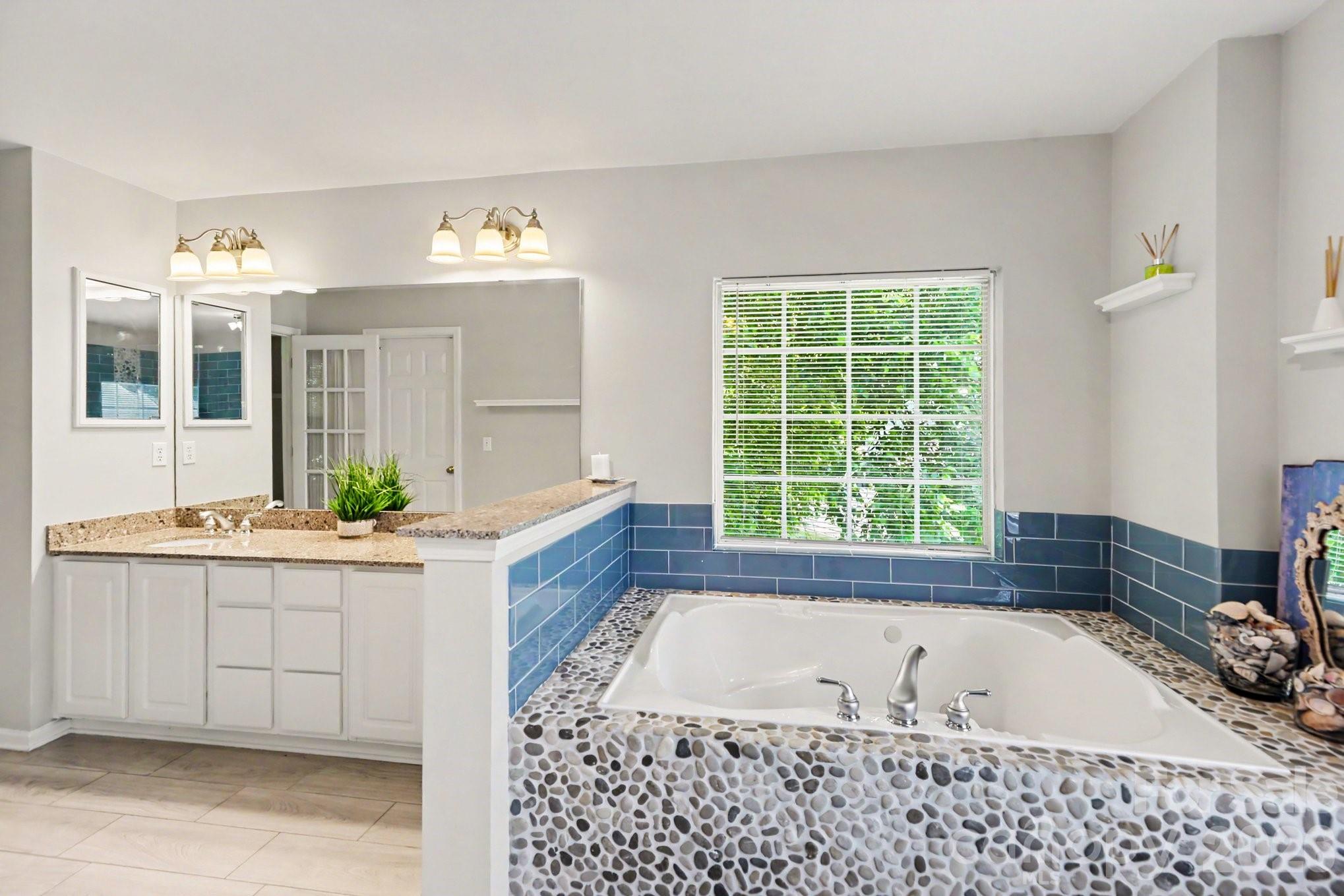 Photo 20 of 5604 Edgeweir Court, Charlotte, NC