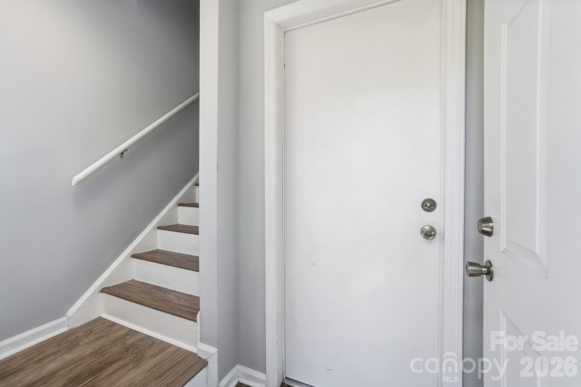 Photo 9 of 8529 Castle Pine Court, Charlotte, NC