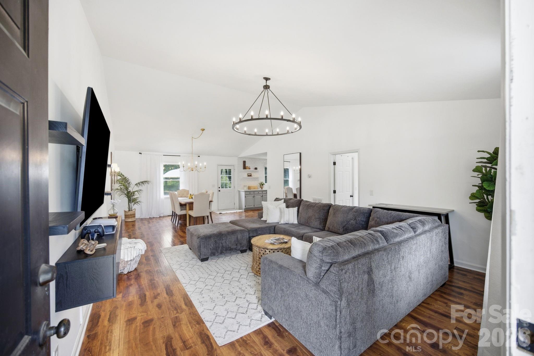 Photo 6 of 600 Gray Drive, Charlotte, NC