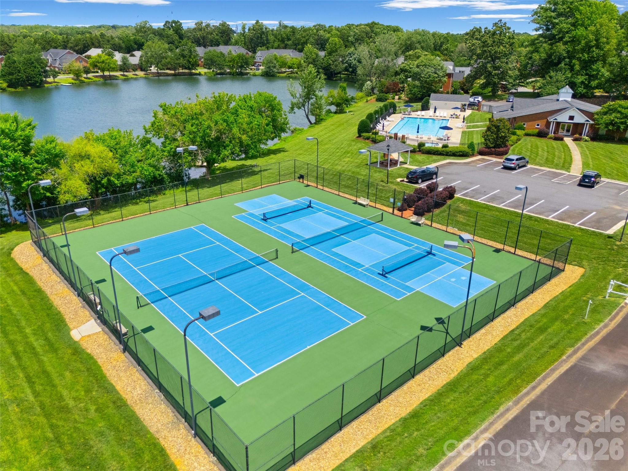 Photo 46 of 636 Landsdowne Court, Fort Mill, SC