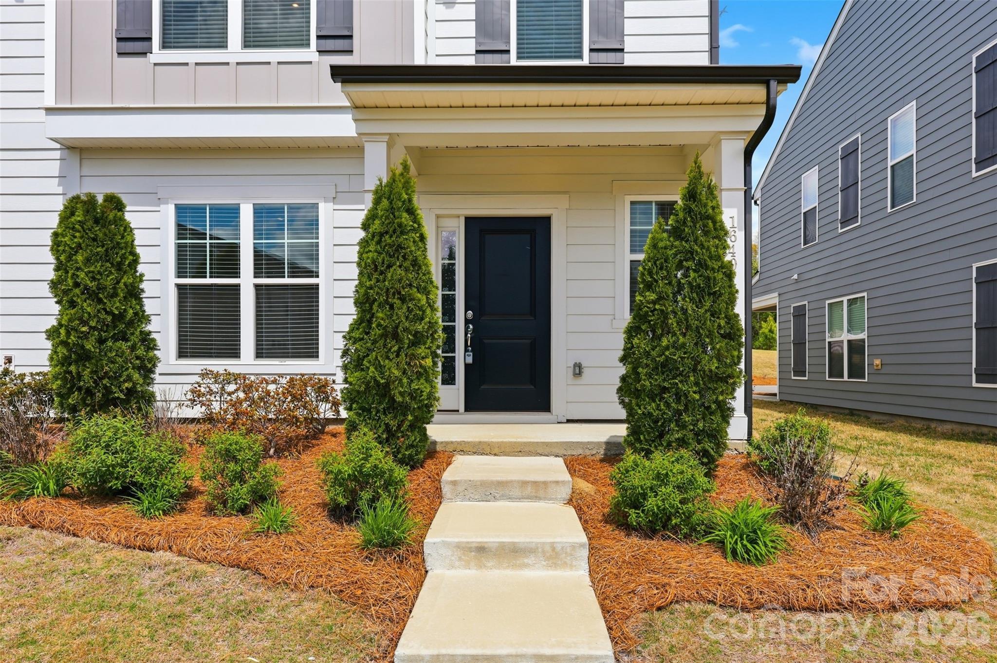Photo 3 of 16401 Leading Street, Charlotte, NC