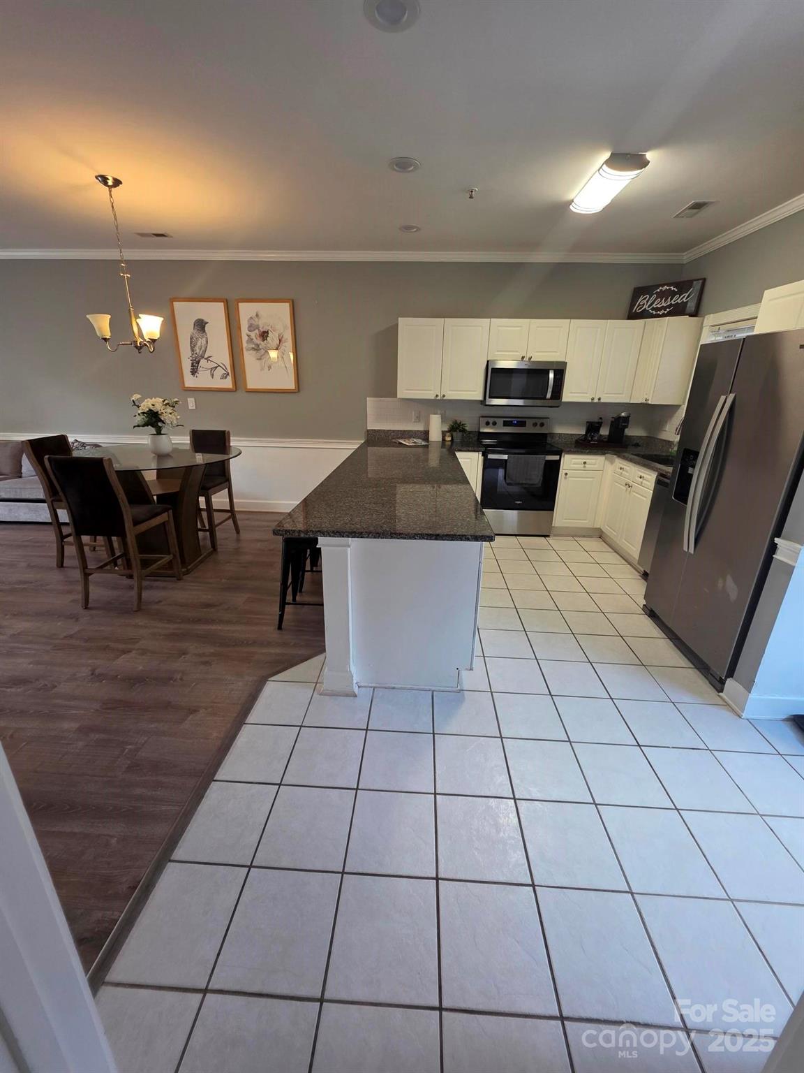 Photo 2 of 9016 Meadow Vista Drive, Charlotte, NC