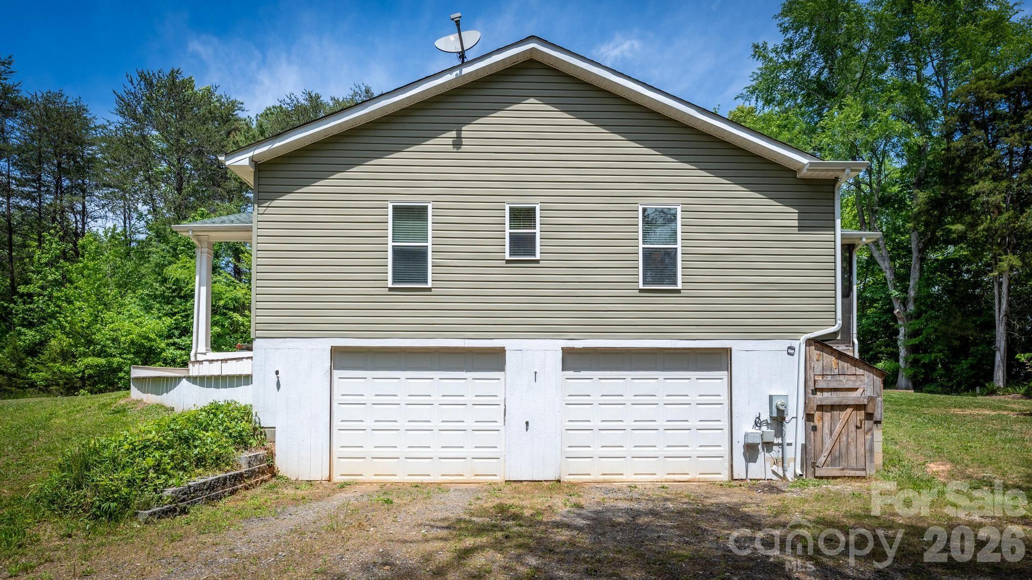 Photo 3 of 119 Cottontail Lane, Statesville, NC