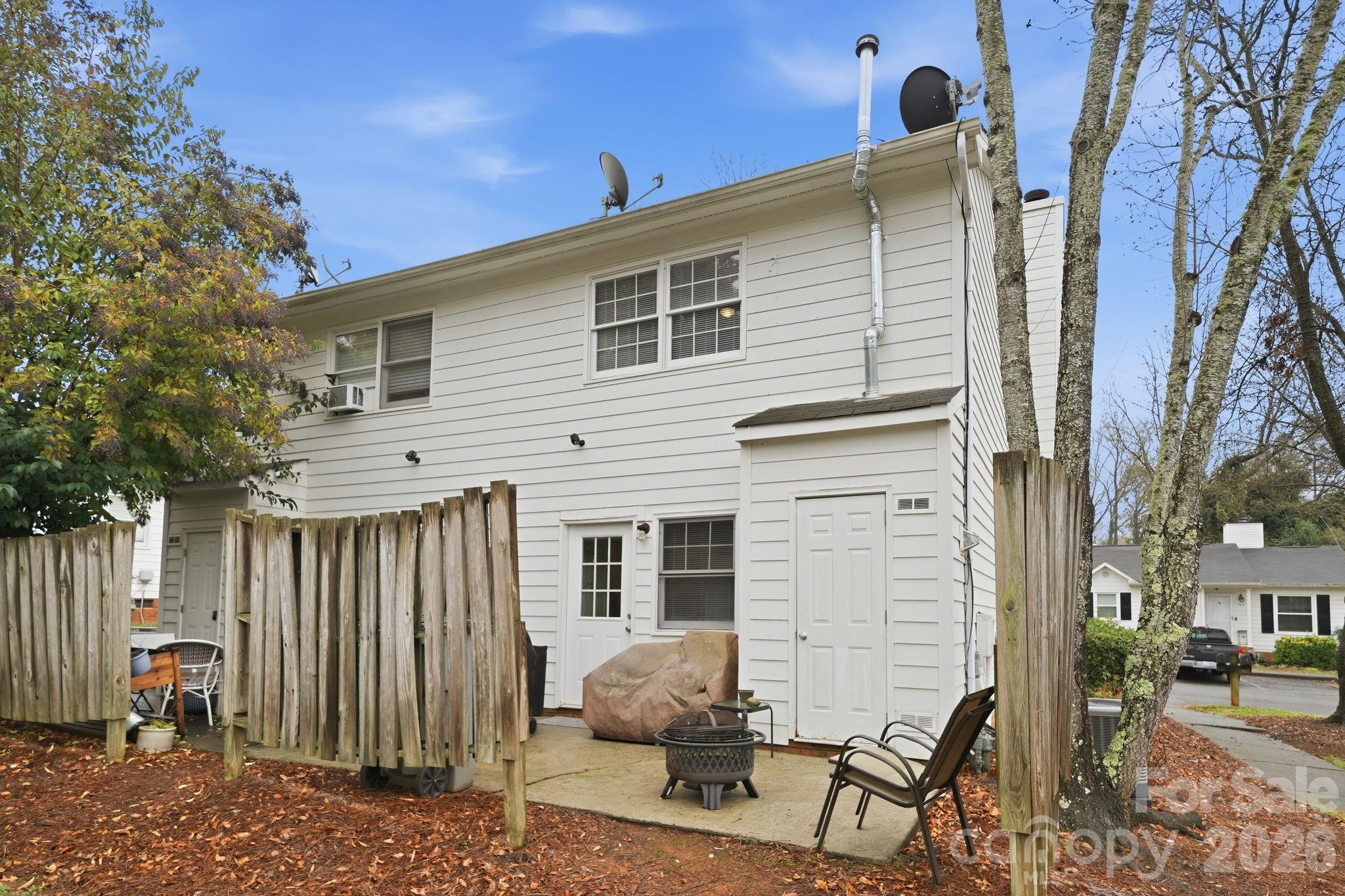 Photo 21 of 5918 Crape Myrtle Lane, Charlotte, NC