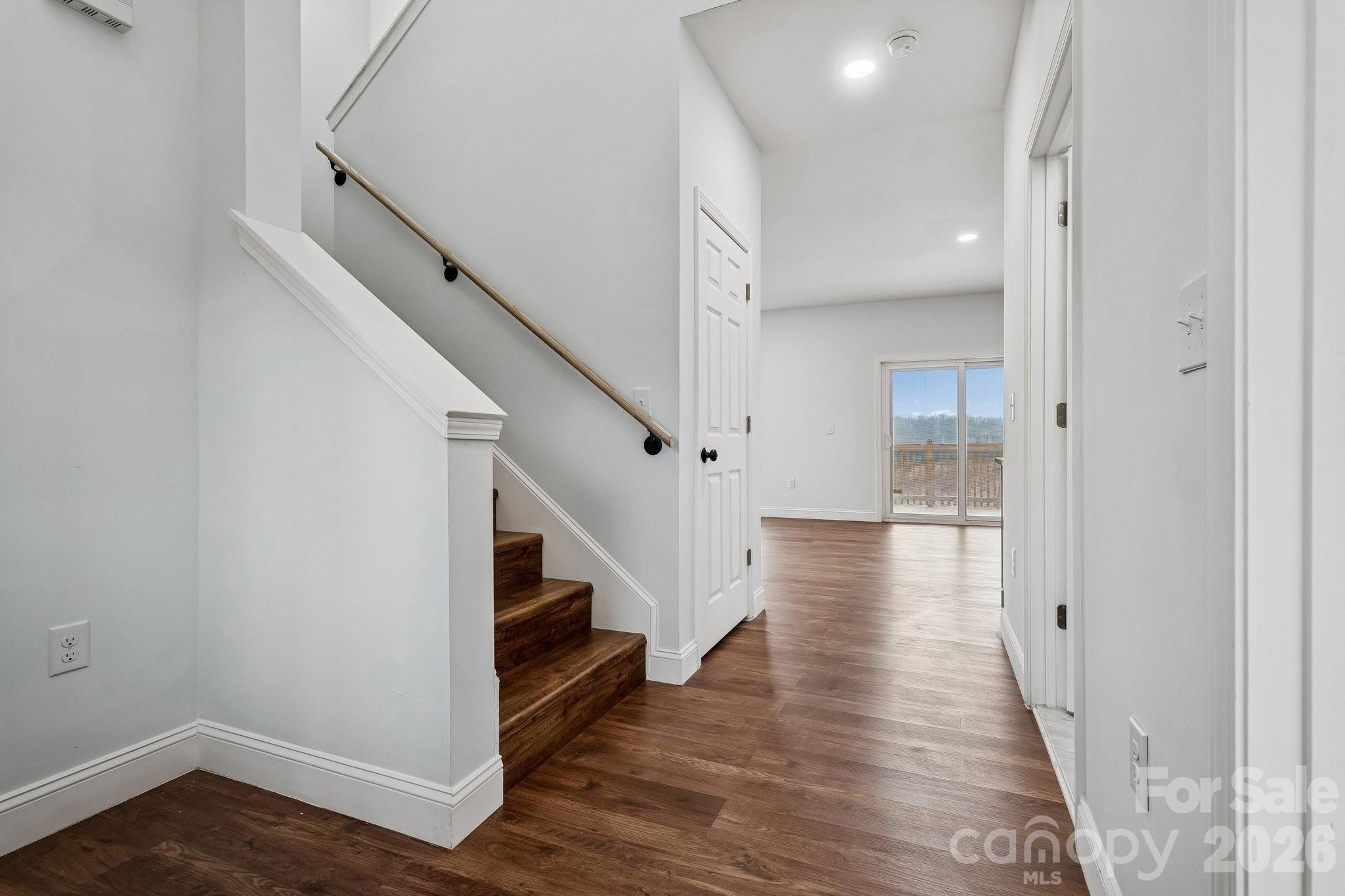 Photo 4 of 114 Strawberry Court, Lincolnton, NC