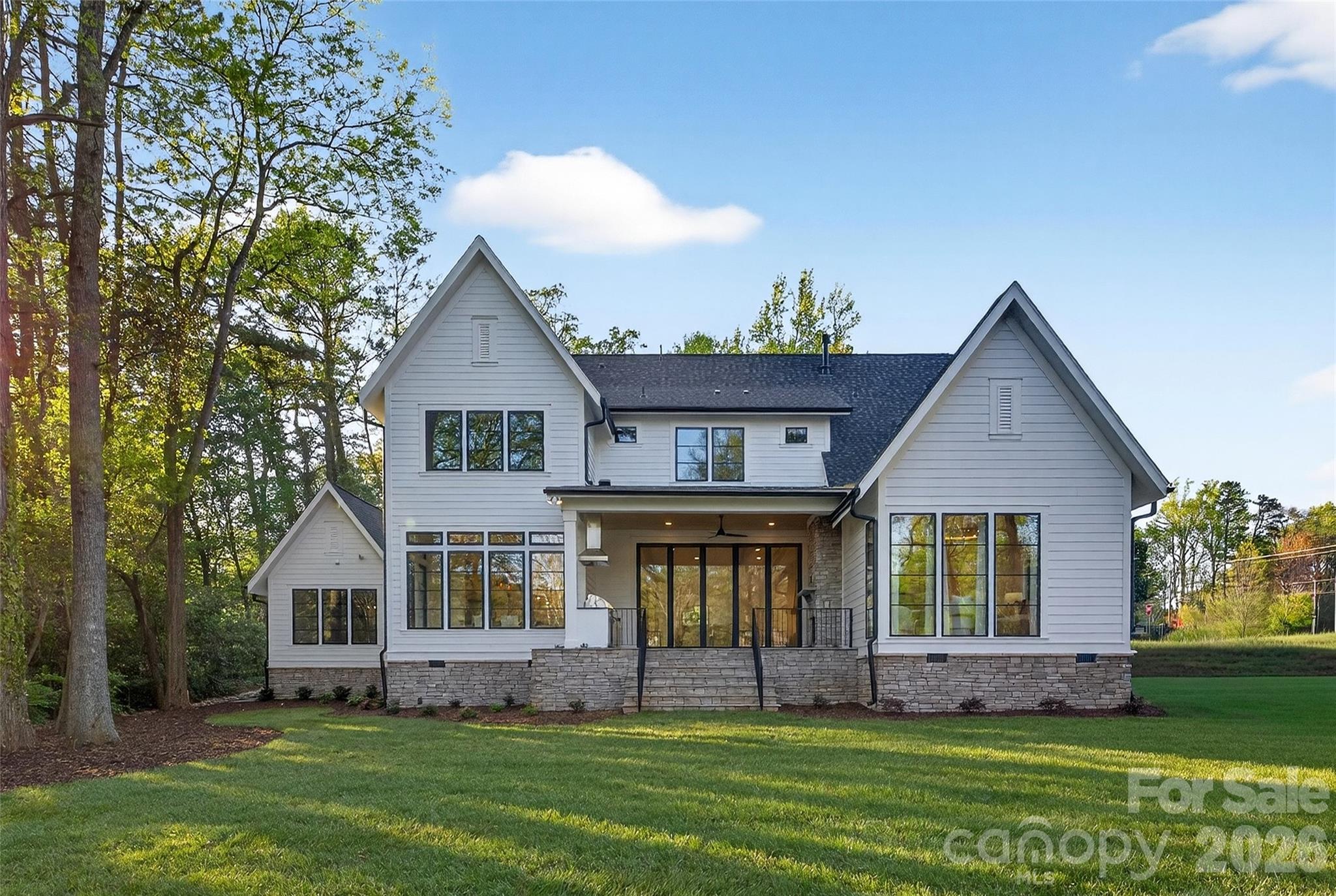 Photo 9 of 1209 Meadowood Lane, Charlotte, NC