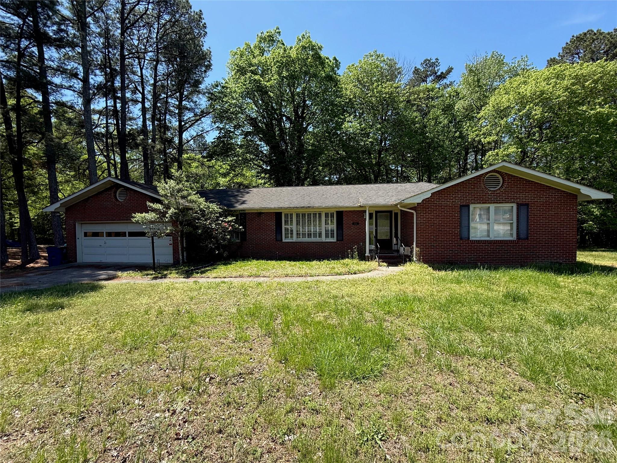 714 Crestmont Drive SE, Concord, NC