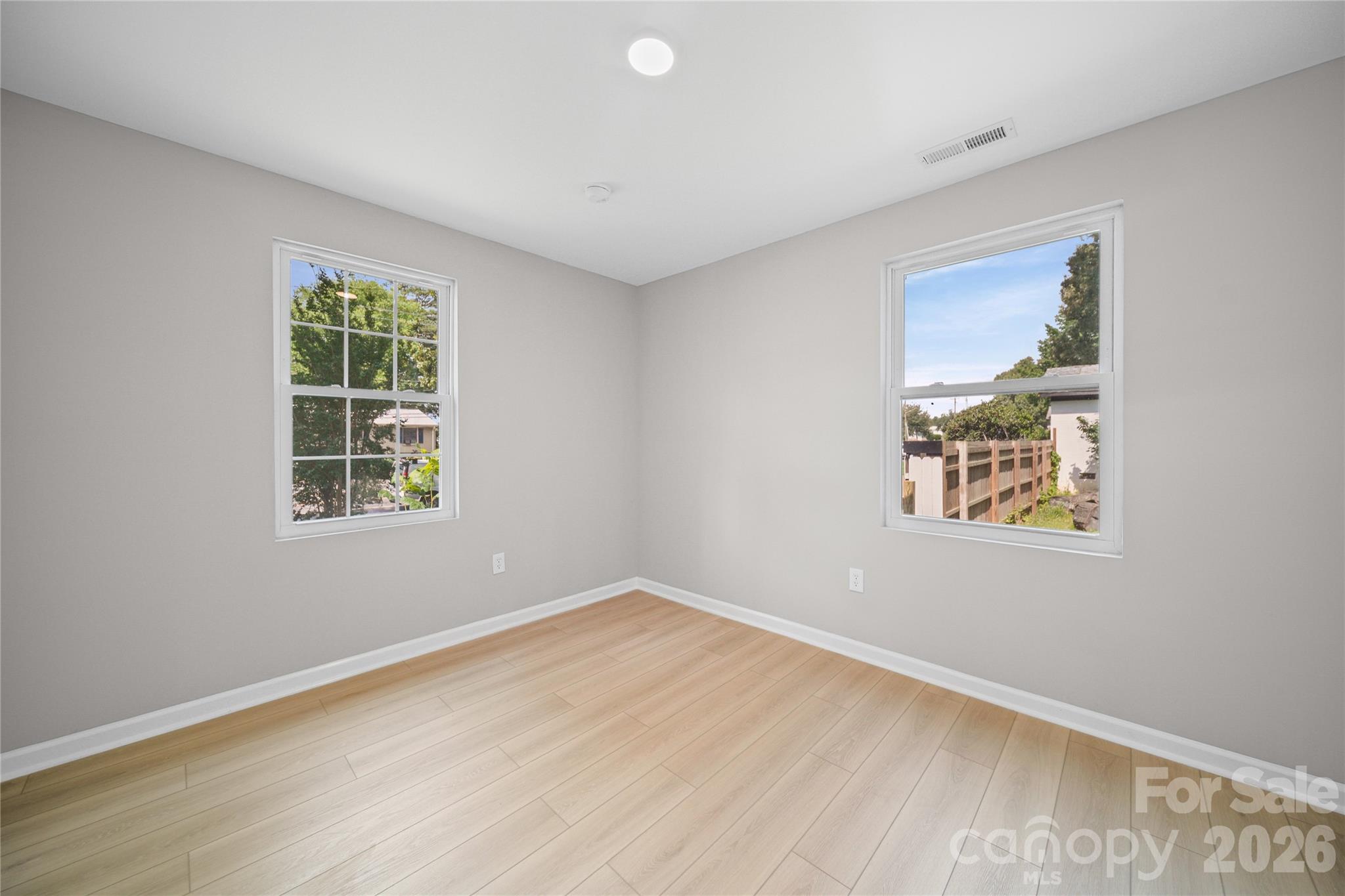 Photo 15 of 1421 Tyvola Road, Charlotte, NC