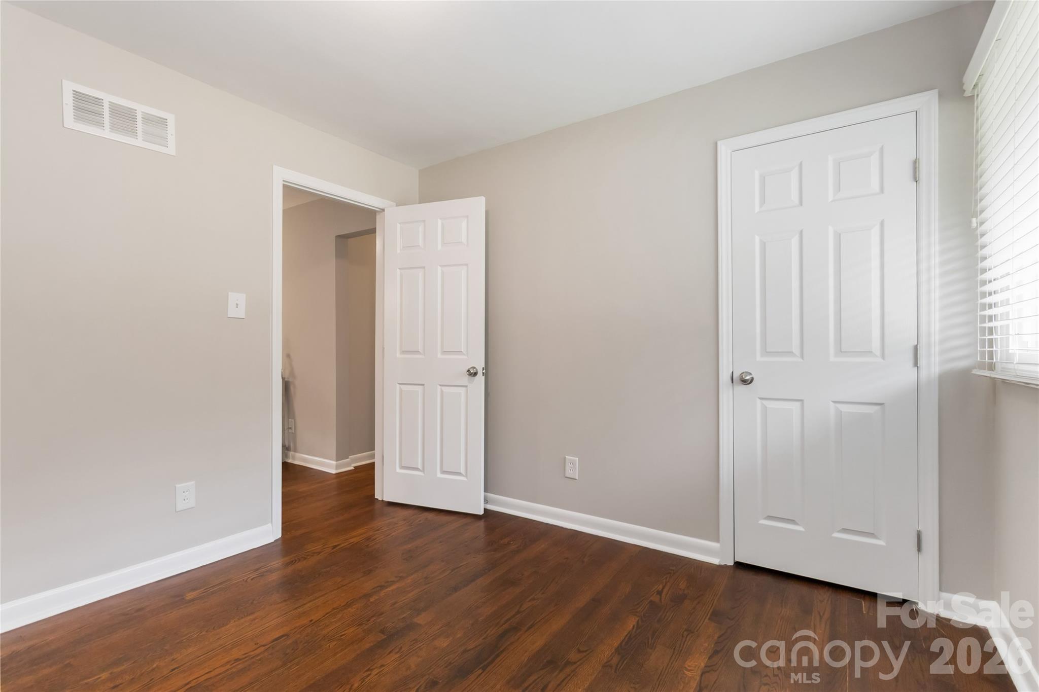 Photo 20 of 3526 Stonehaven Drive, Charlotte, NC