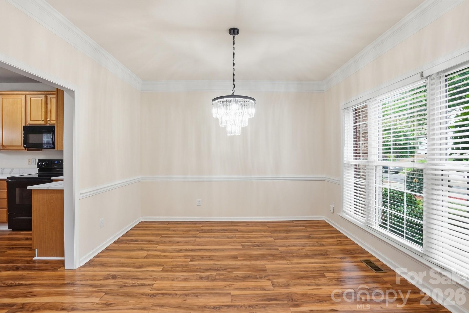 Photo 8 of 2940 Shady Reach Lane, Charlotte, NC