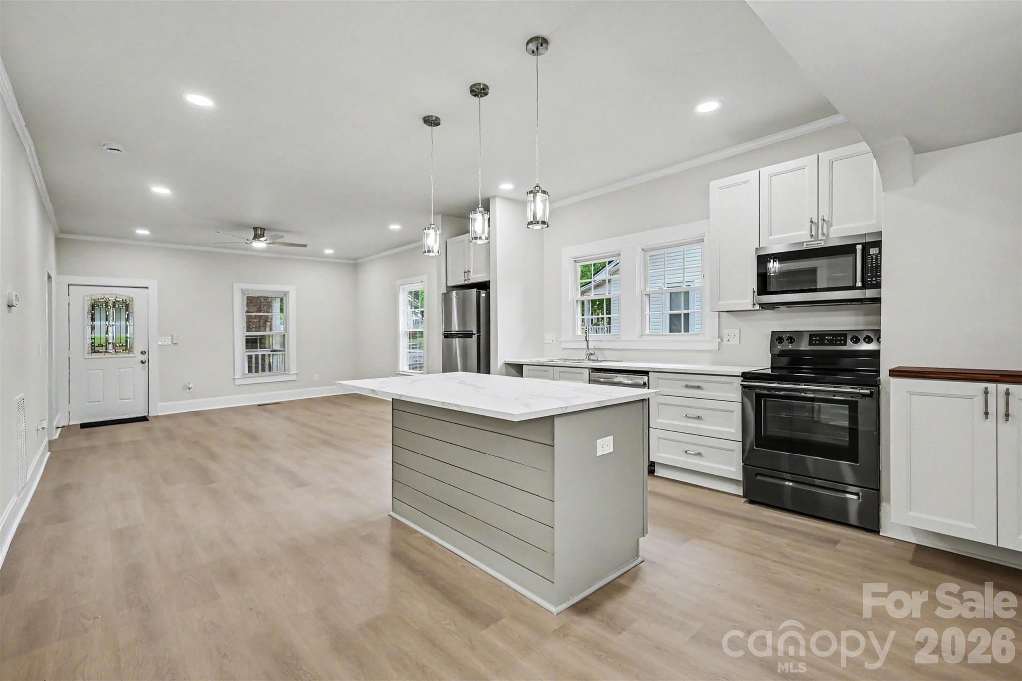 303 E 10th Street, Kannapolis, NC - photo 12 of 28