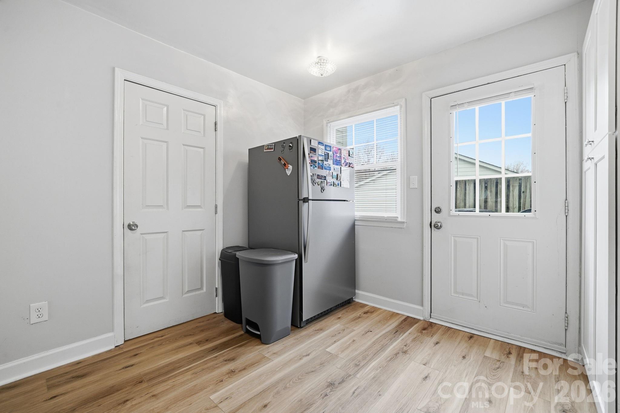 Photo 10 of 5918 Crape Myrtle Lane, Charlotte, NC