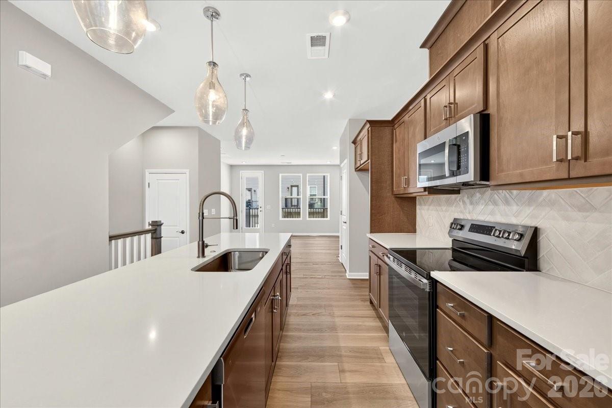 Photo 9 of 5517 Swaling Street, Charlotte, NC