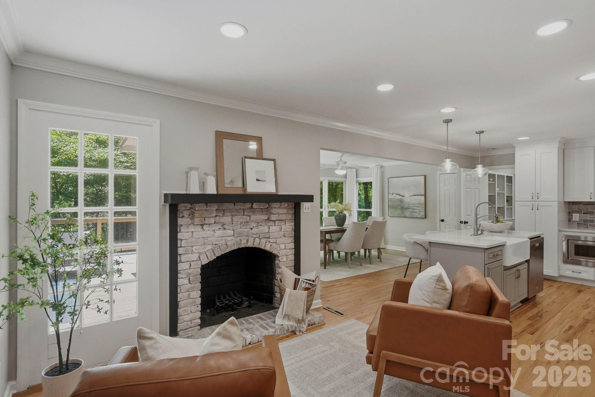 Photo 10 of 6109 Kingstree Drive, Charlotte, NC