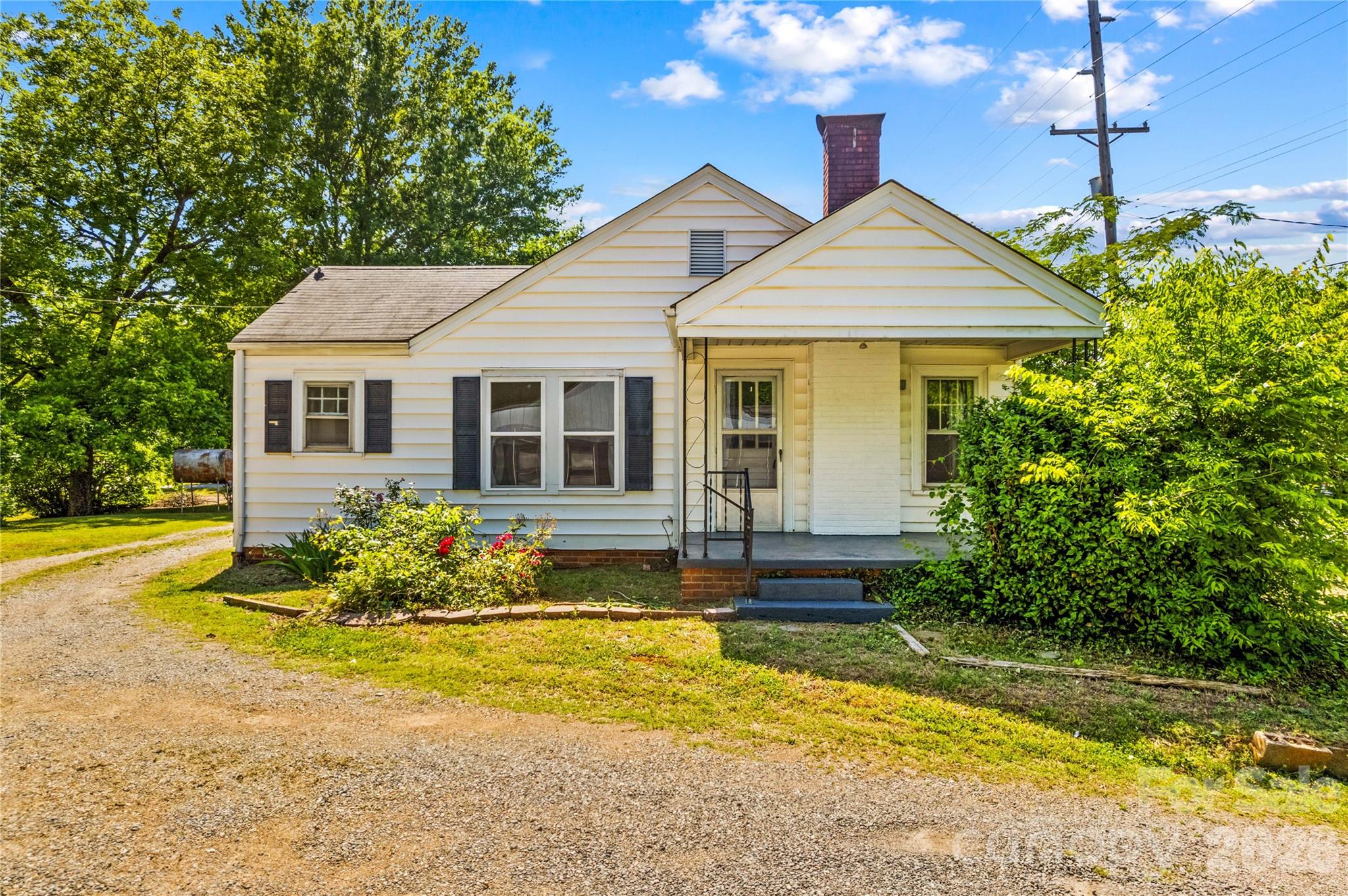 Photo 2 of 3161 Poplar Tent Road, Concord, NC