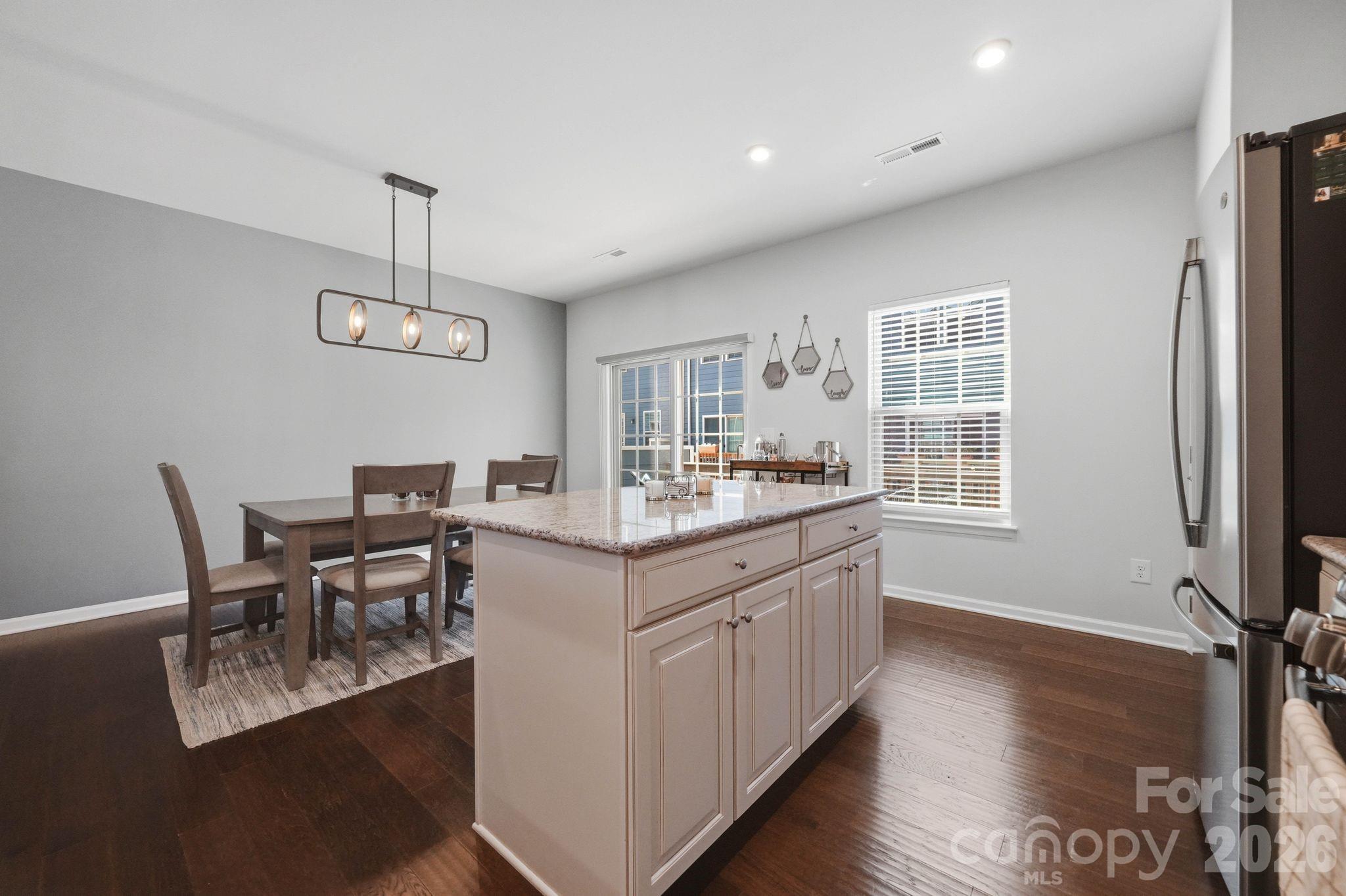 1221 Queen Lyon Court, Charlotte, NC - photo 14 of 46