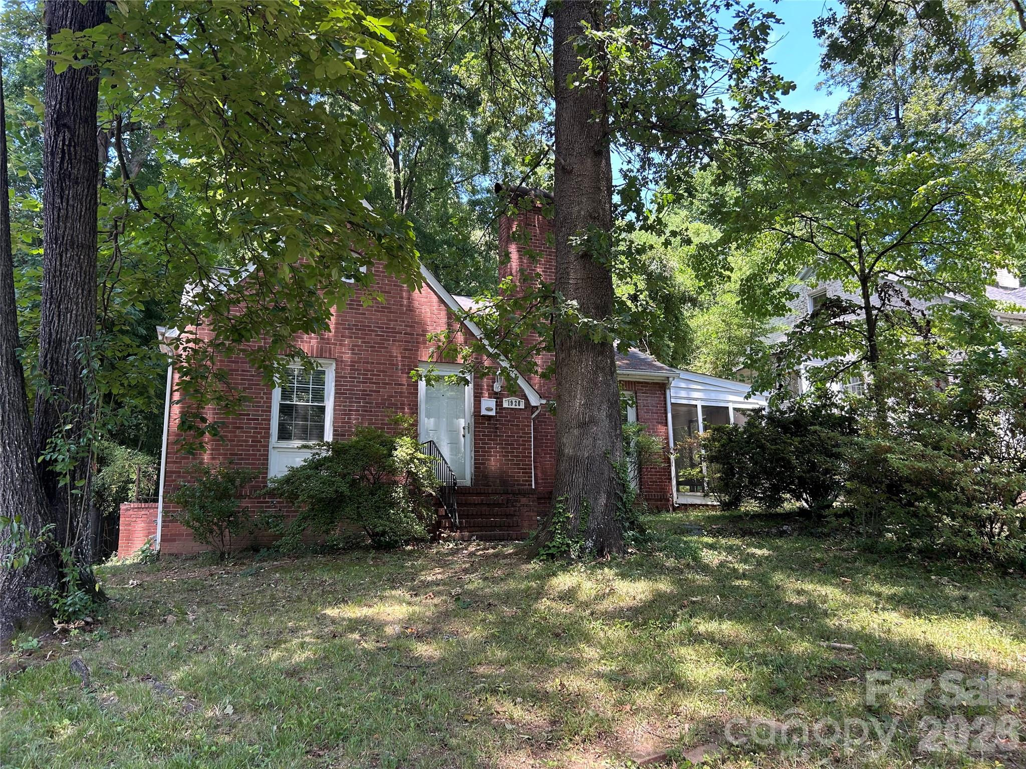 1920 Wood Dale Terrace, Charlotte, NC