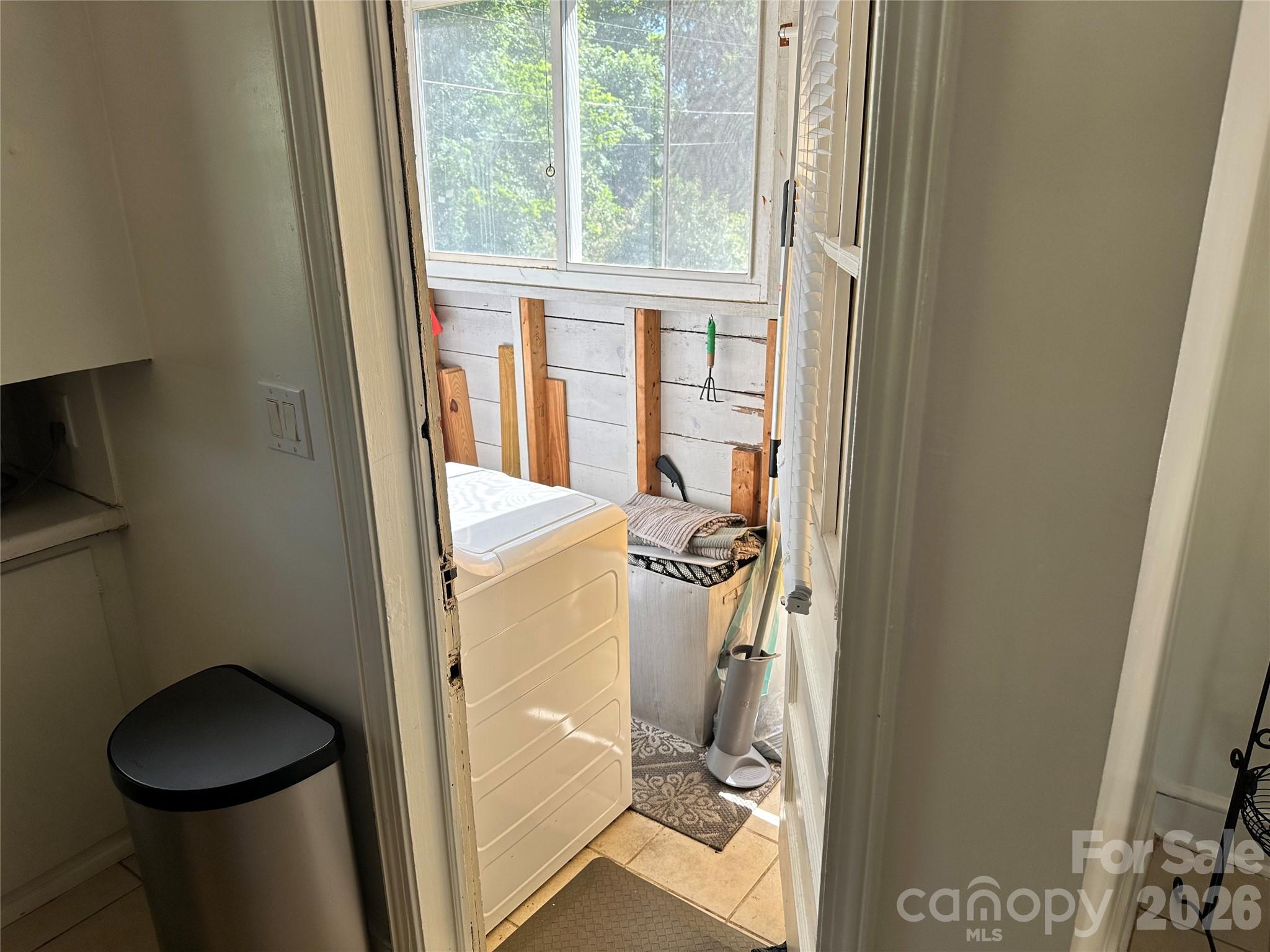 600 W Cama Street8, Charlotte, NC - photo 20 of 27