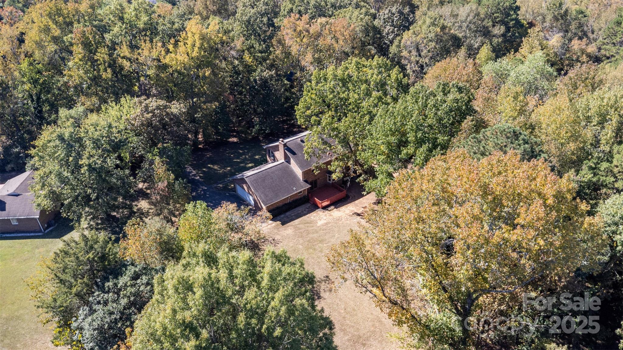 Photo 5 of 4529 Creemore Drive, Charlotte, NC