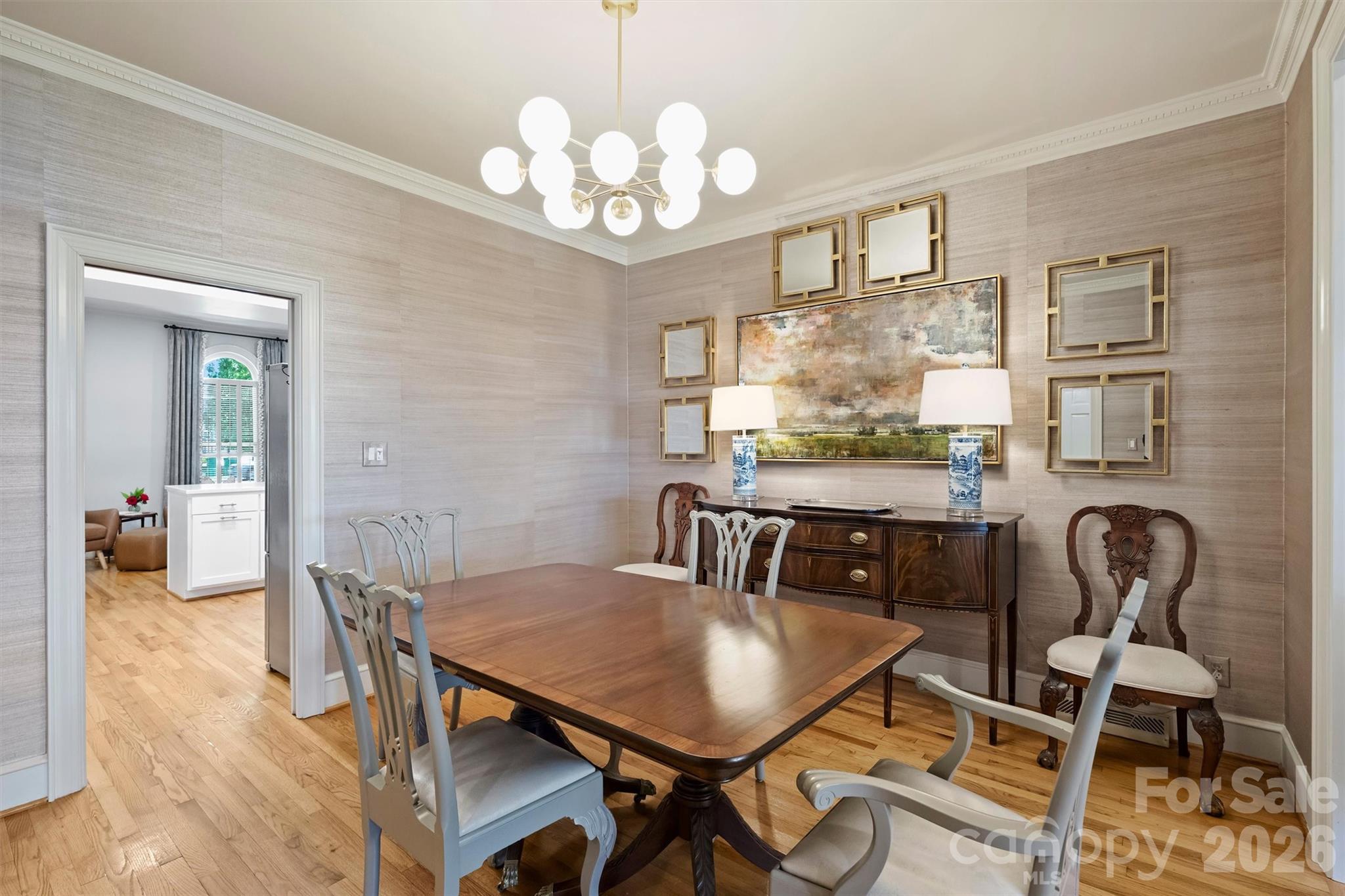 Photo 18 of 2320 Selwyn Avenue, Charlotte, NC