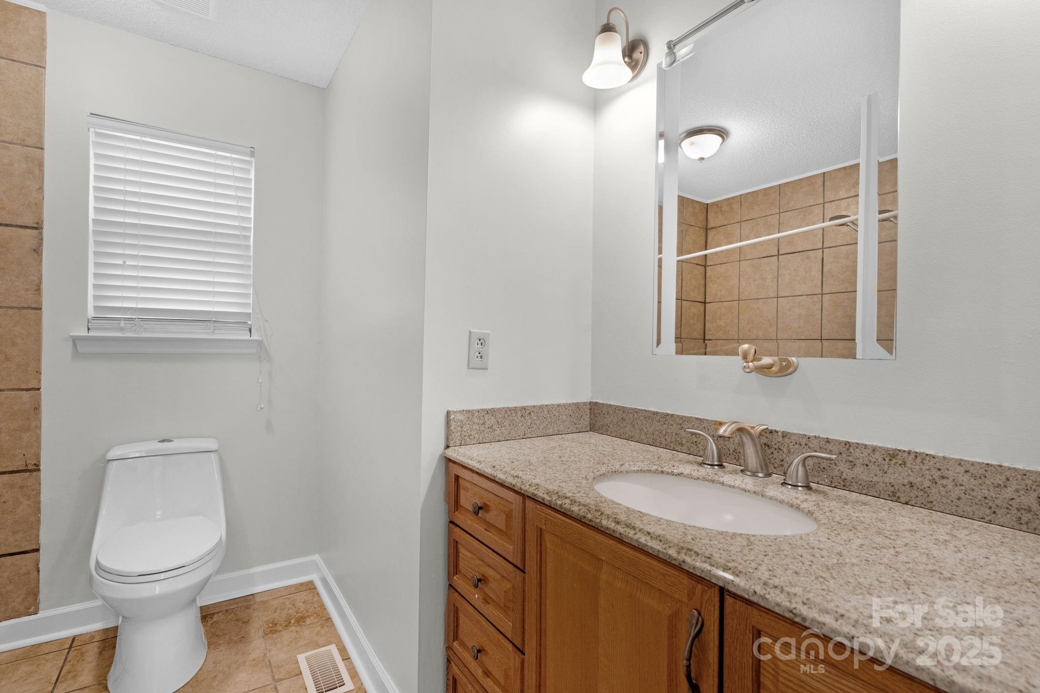 Photo 34 of 6109 Tartan Green Court, Charlotte, NC