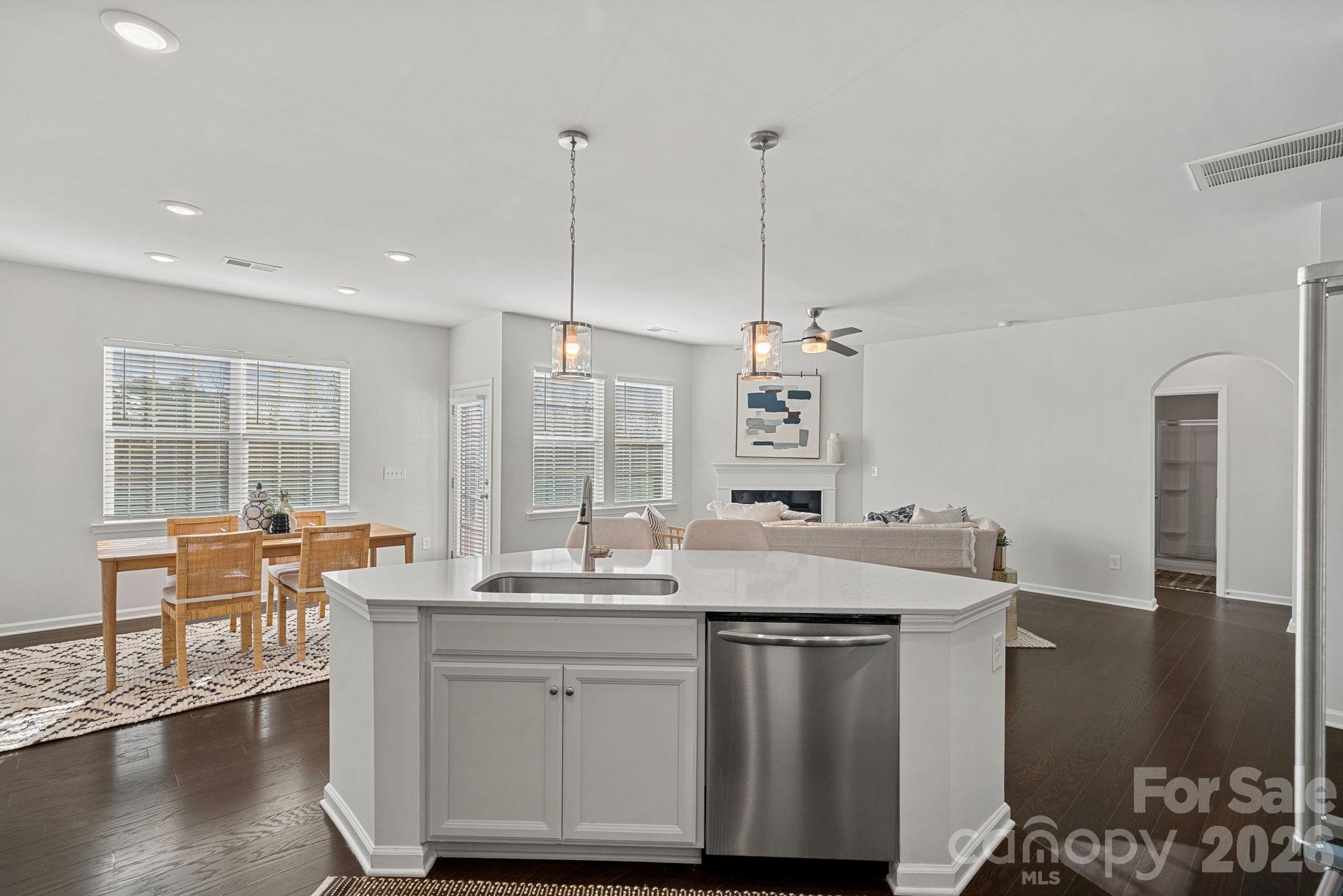 Photo 7 of 17519 Snug Harbor Road, Charlotte, NC