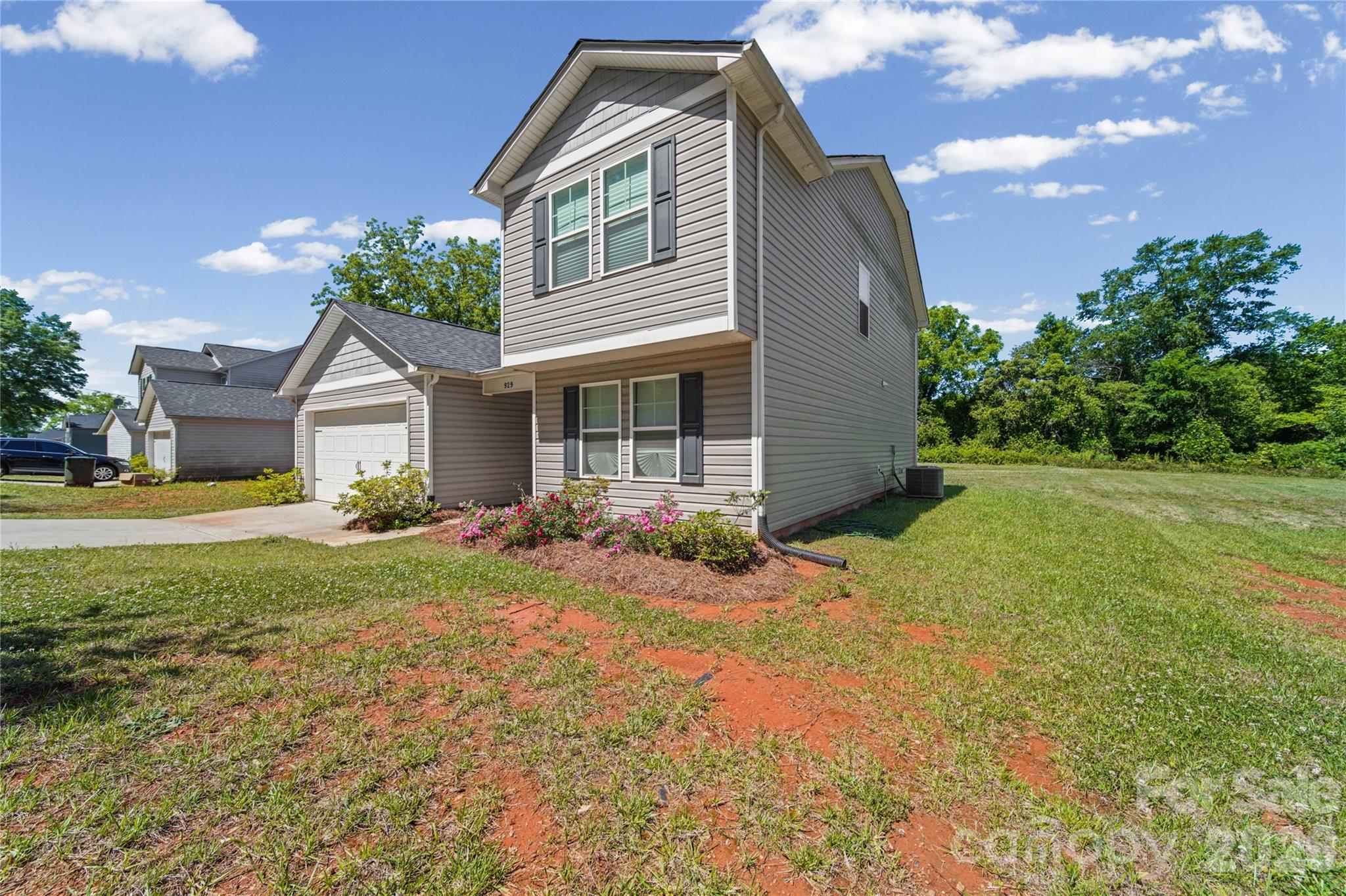 929 Grace Street, Kings Mountain, NC - photo 3 of 46