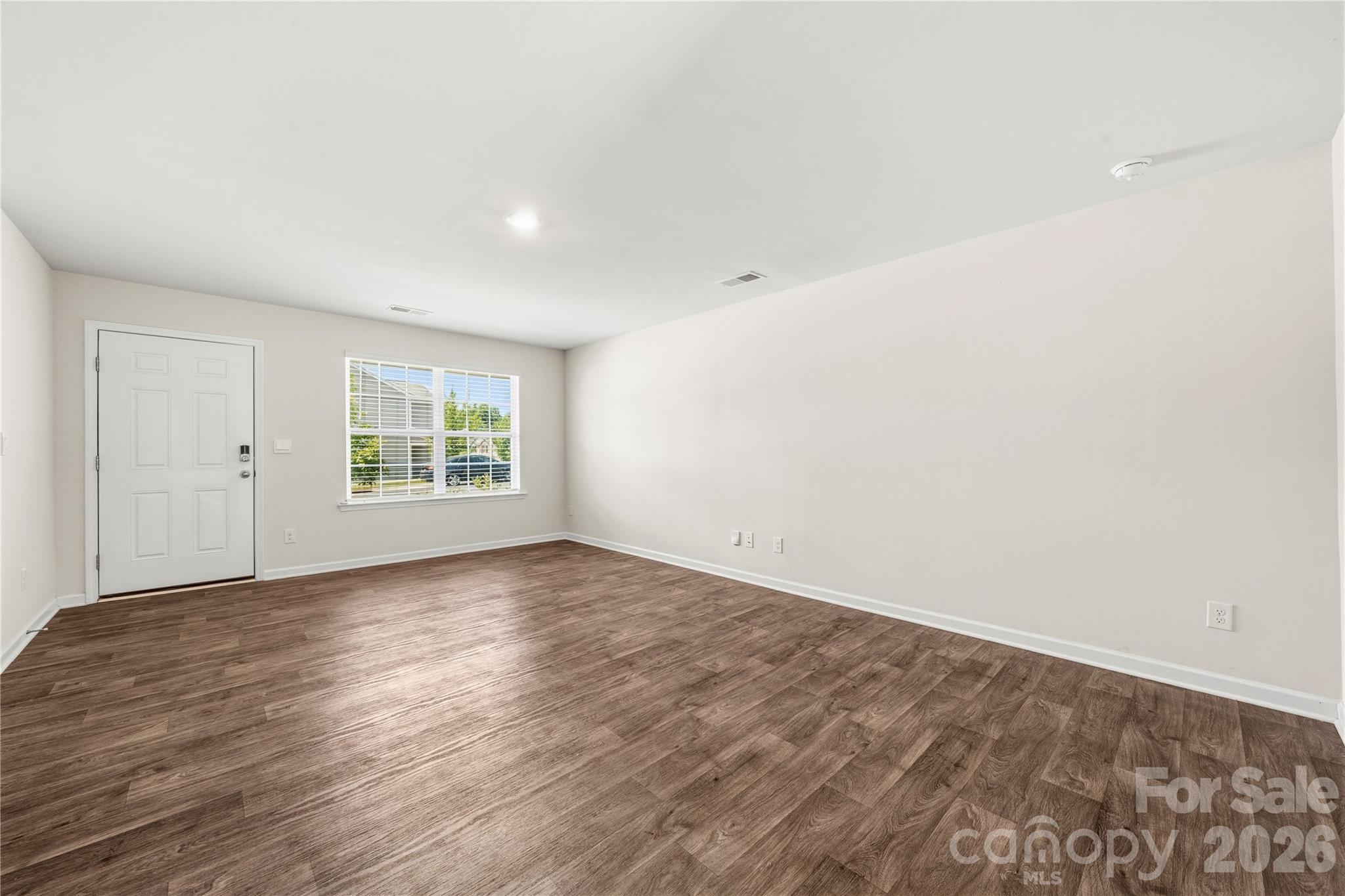 2209 Lilium Drive, Charlotte, NC - photo 4 of 32