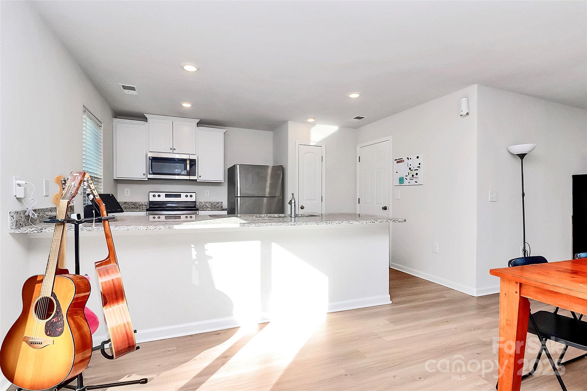 Photo 16 of 5209 Wolfridge Avenue, Charlotte, NC