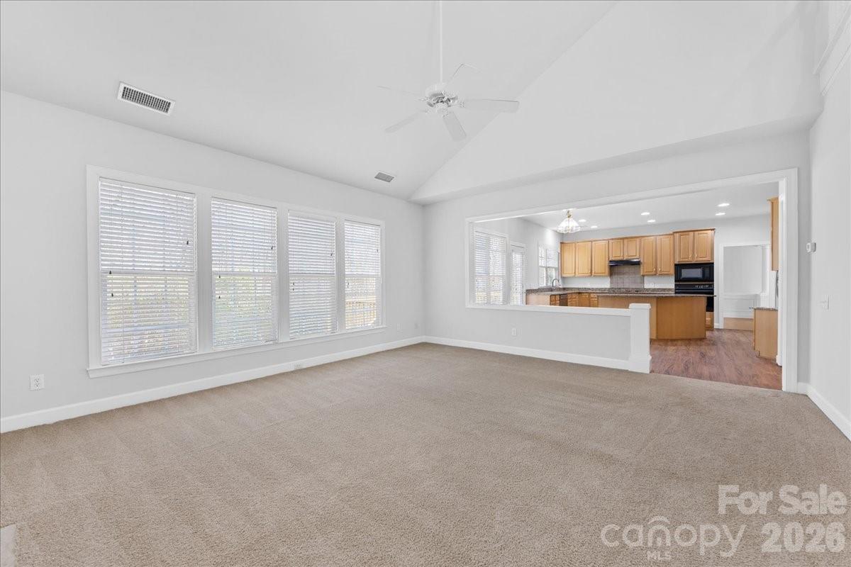Photo 21 of 11143 Knight Castle Drive20, Charlotte, NC