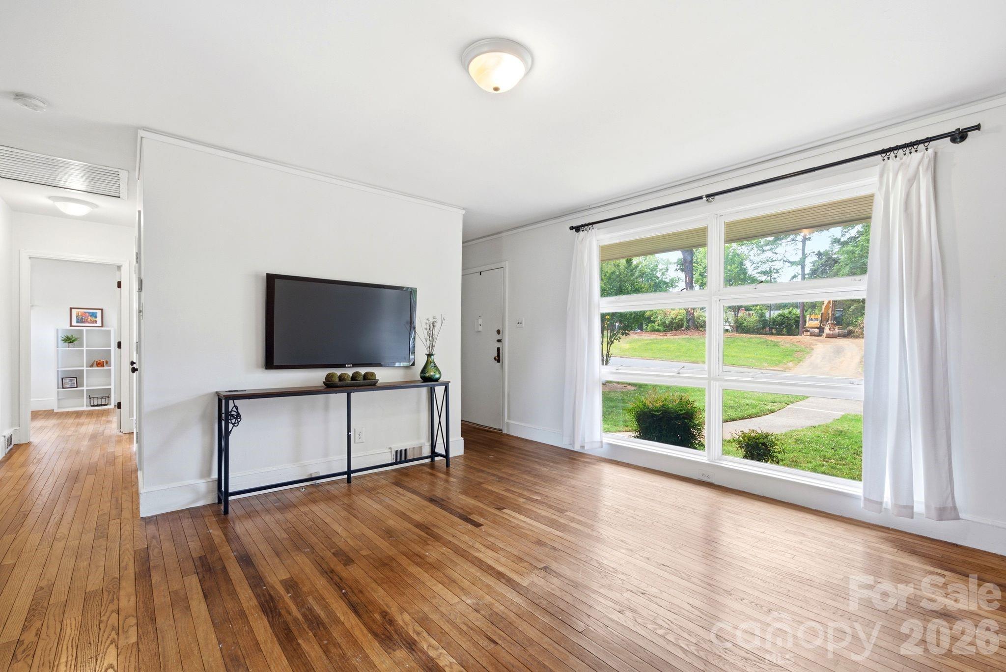 Photo 4 of 4227 Cheltenham Road, Charlotte, NC