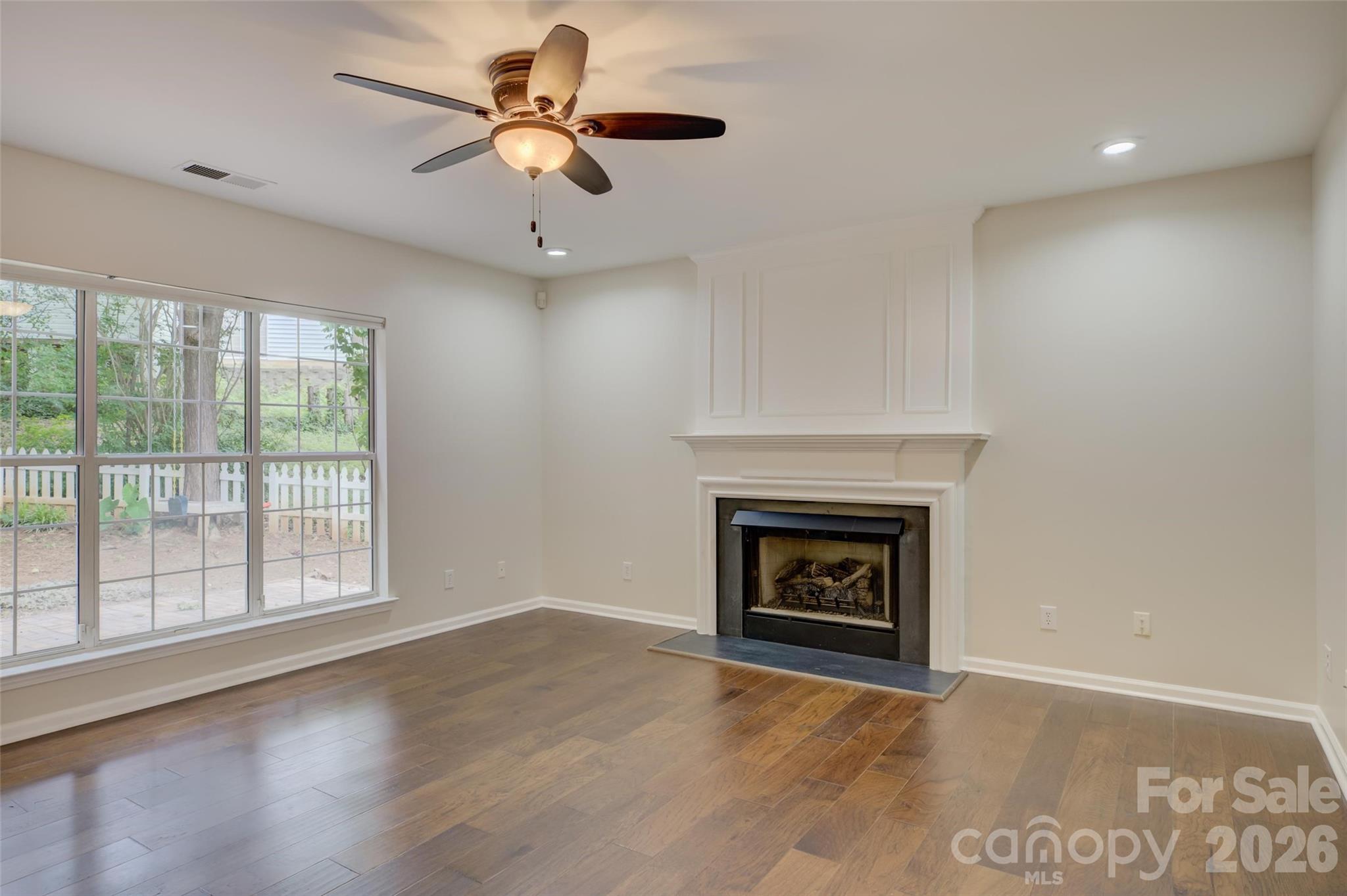 Photo 14 of 118 Creekside Drive, Fort Mill, SC