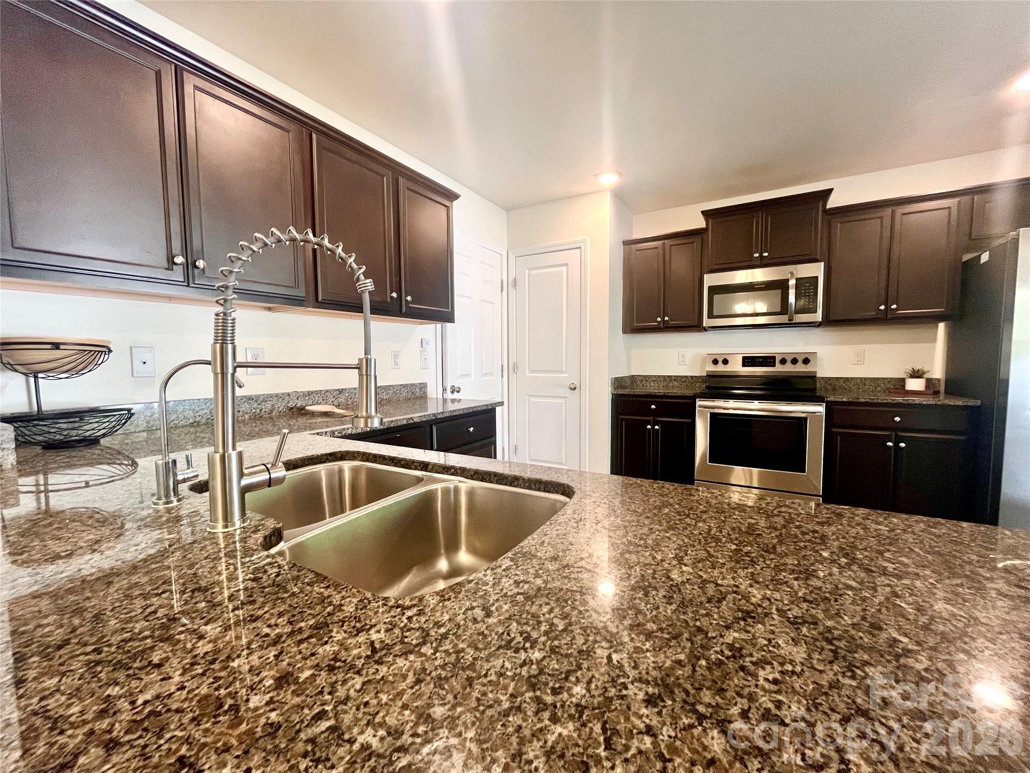 597 Bloomover Street, Concord, NC - photo 15 of 45