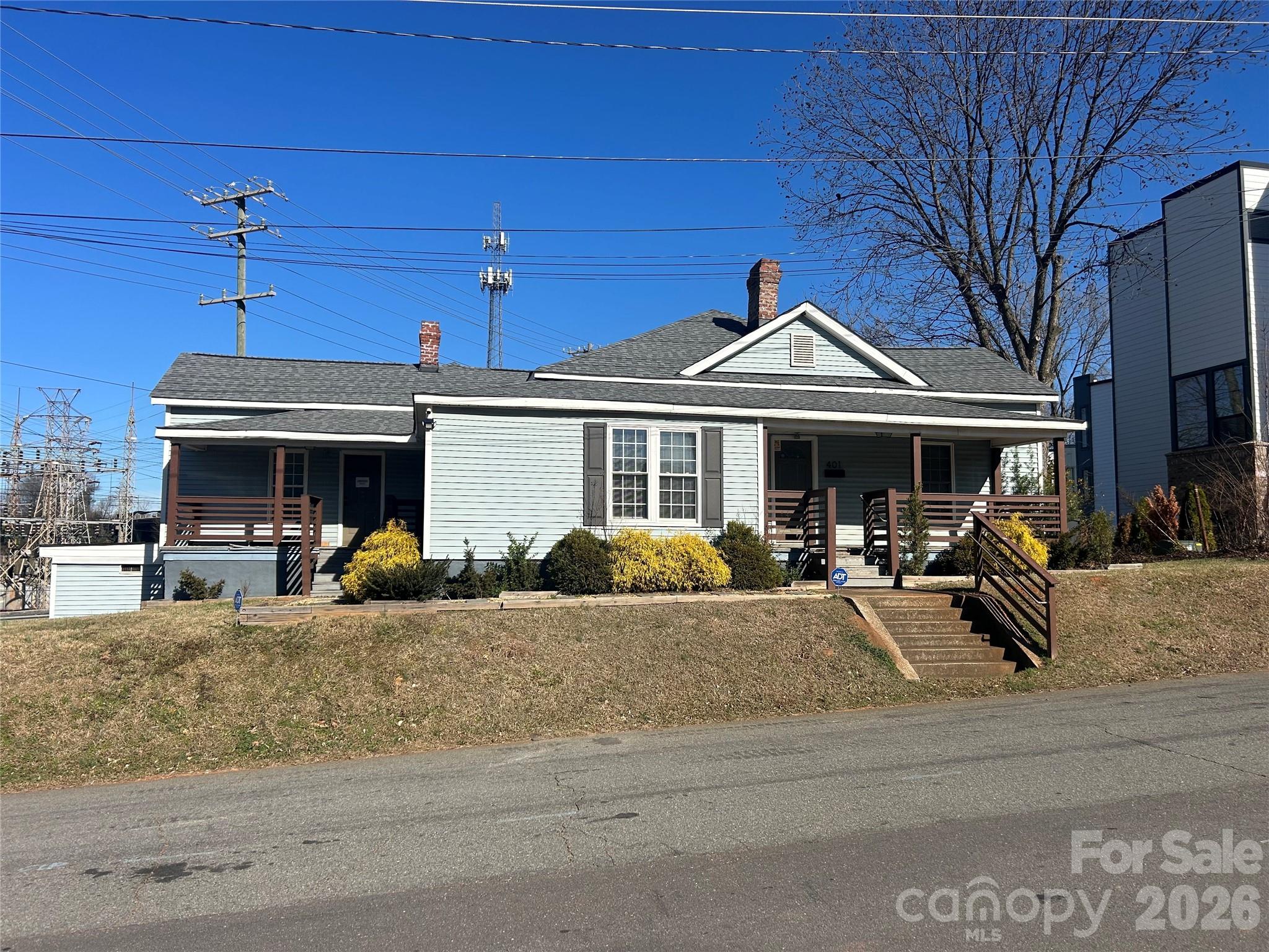401 Charles Avenue, Charlotte, NC