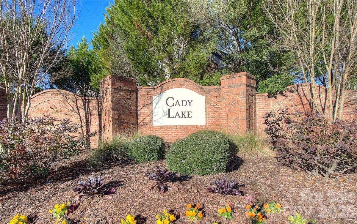 Photo 48 of 11143 Knight Castle Drive20, Charlotte, NC